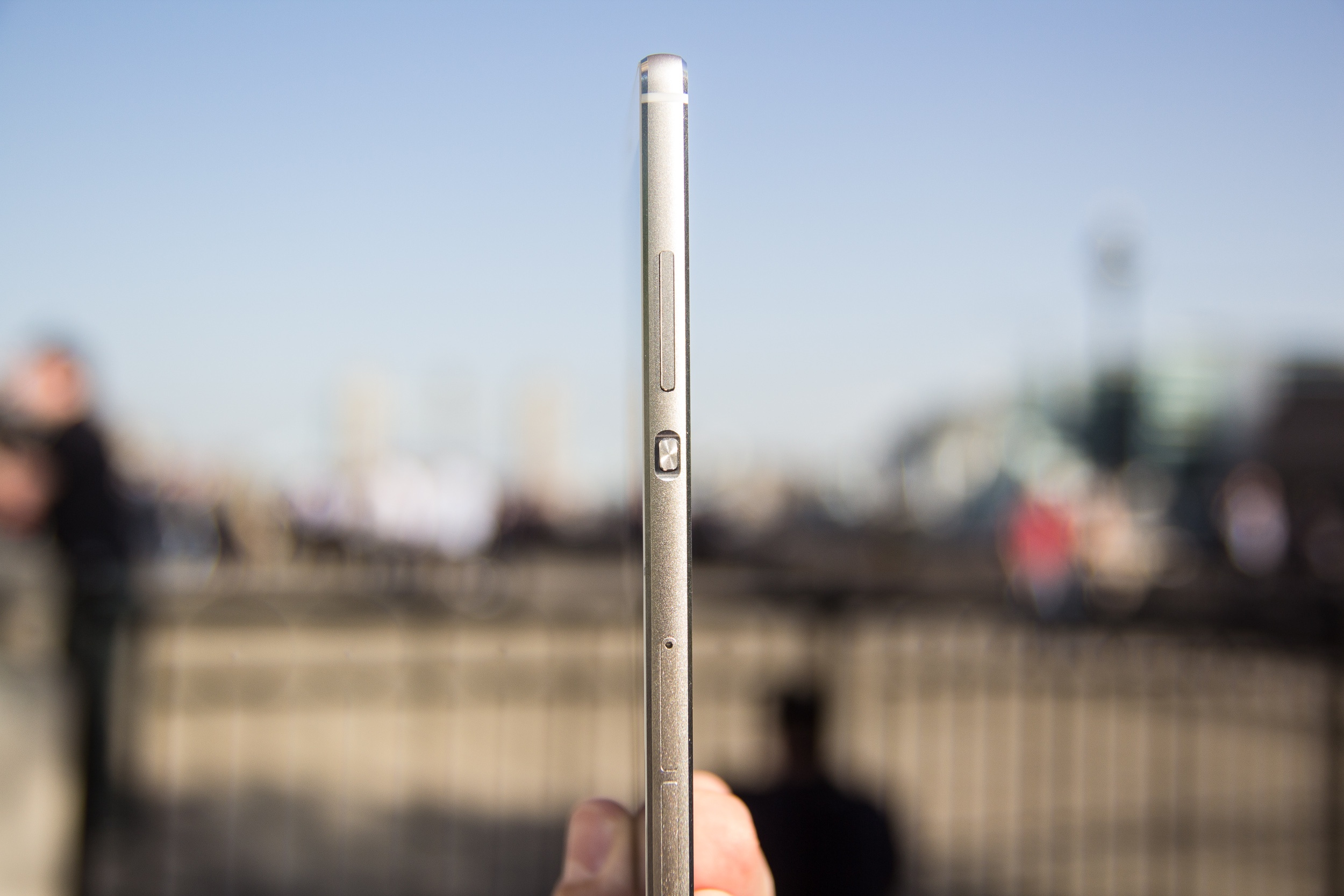 Huawei P8 Preview - Tweakers