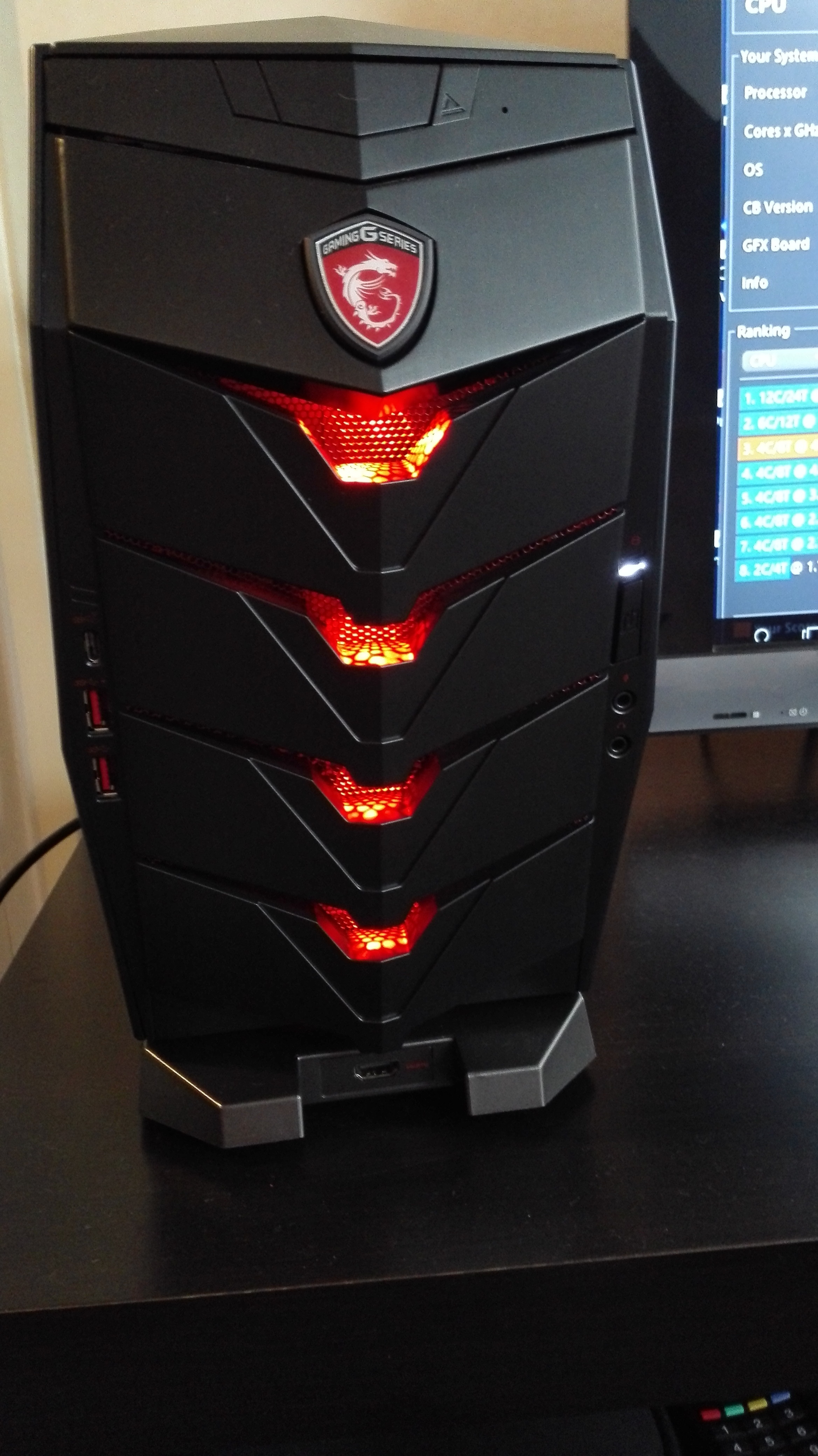 MSI Aegis X-001EU - Phomer - Product reviews - Tweakers