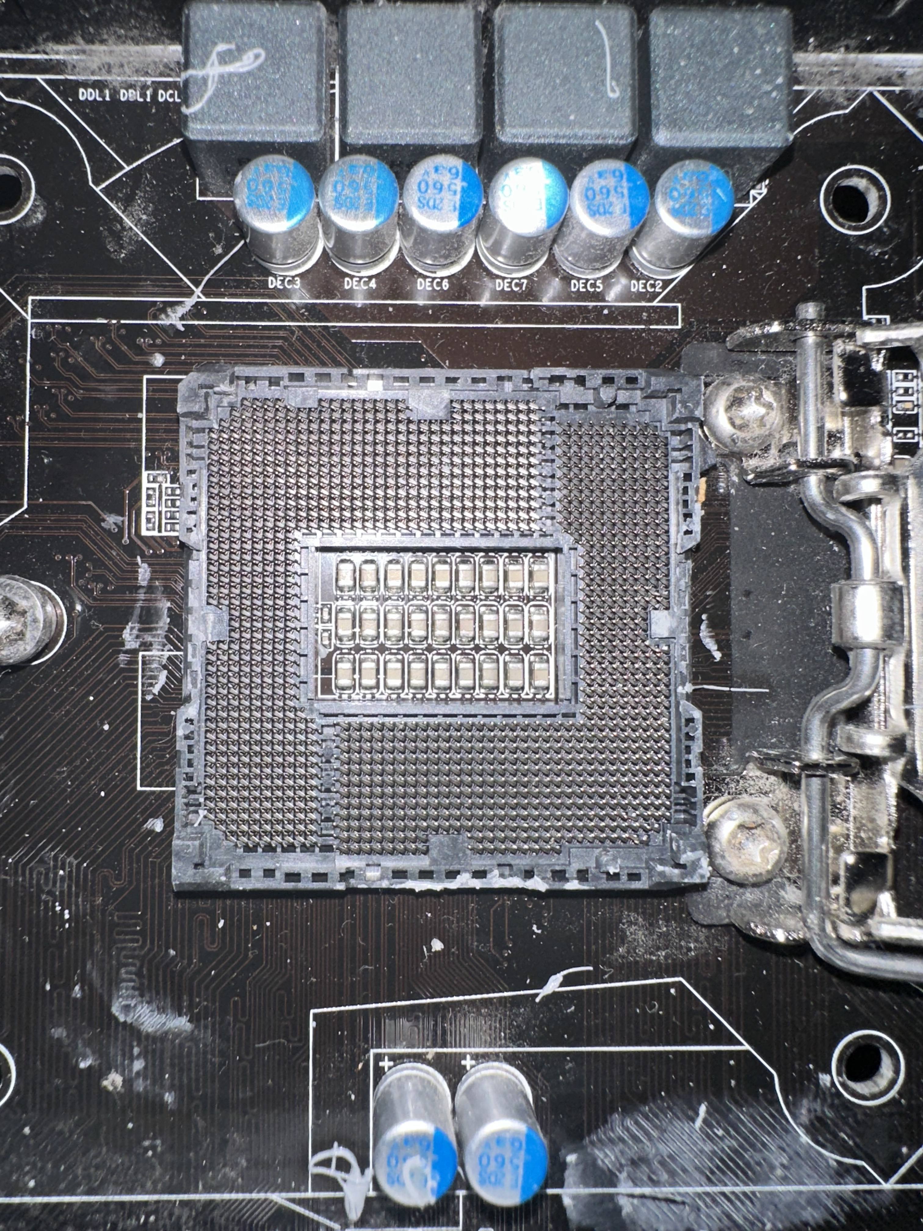 CPU fan draait 1 sec en valt uit na cpu upgrade - Processors ...