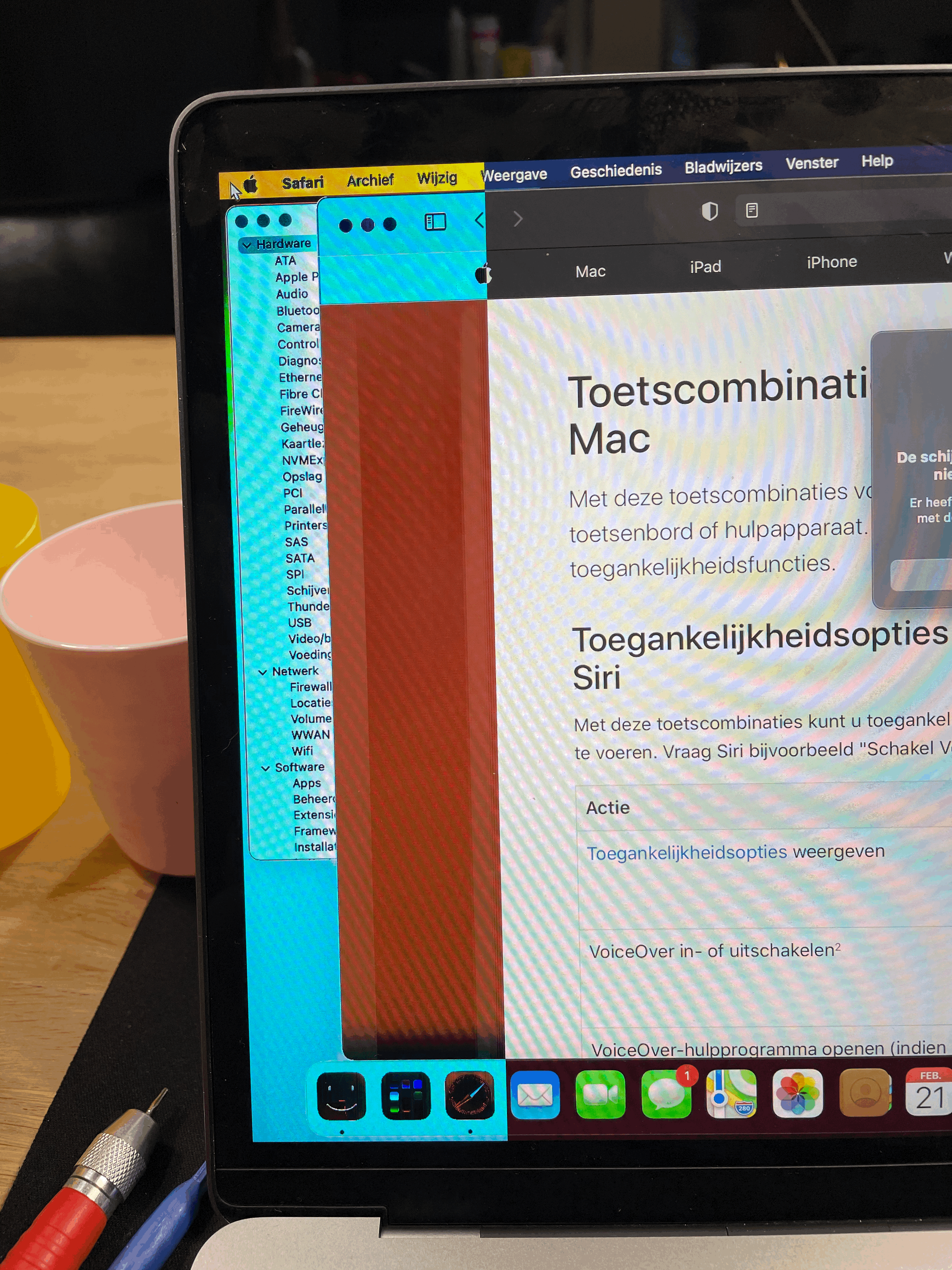 Macbook 2020 met waterschade - Macs en software - GoT