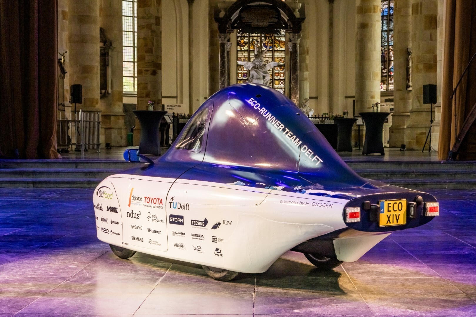 Eco-Runner: waterstofauto voor op de weg - Tweakers