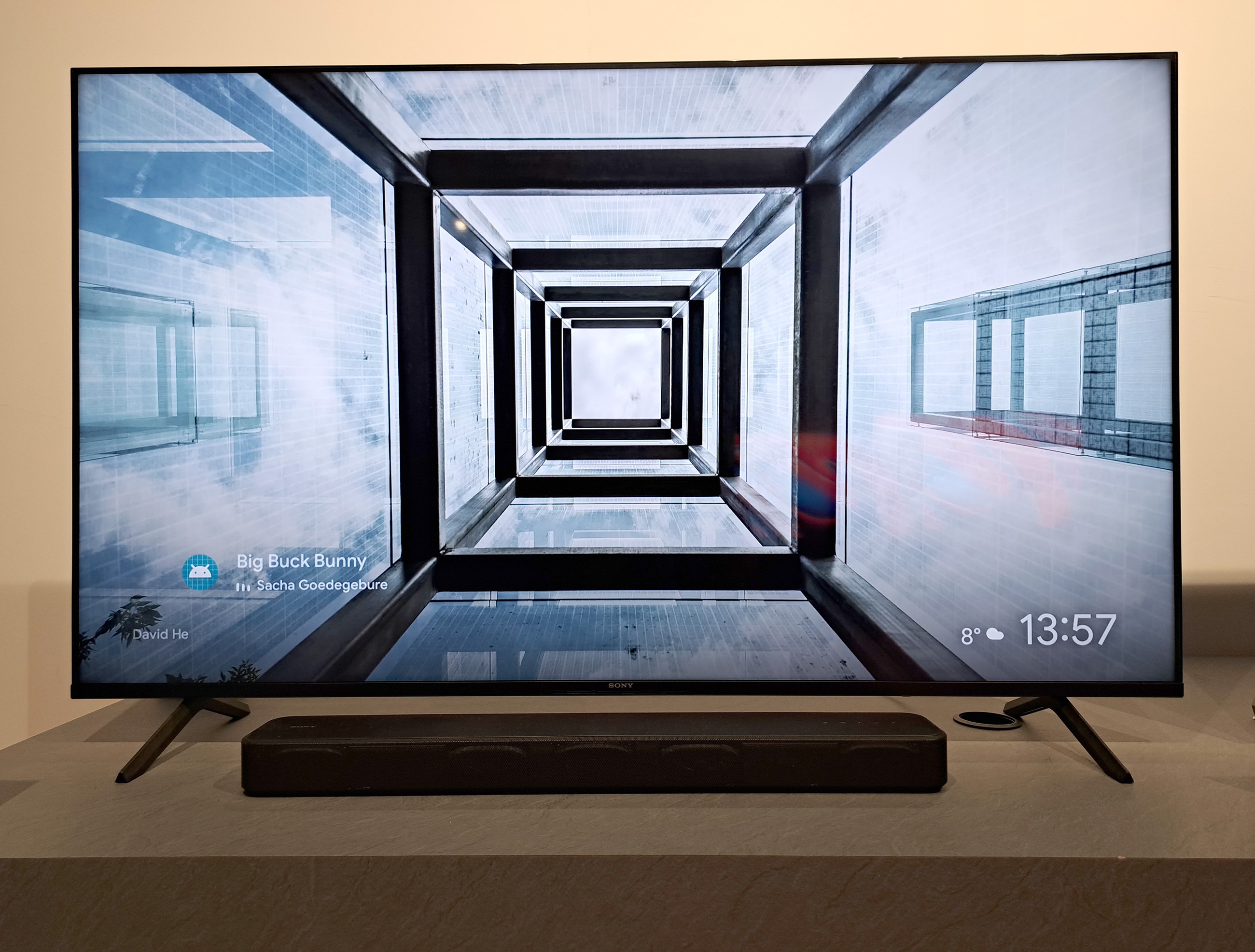 Sony toont nieuwe tv's voor 2025 - Rgb-miniled moet nog een - Tweakers
