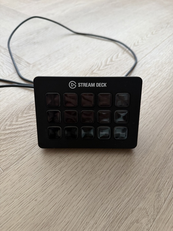 Elgato Stream Deck MK.2, Classic Keys, Zwart aangeboden - Vraag ...