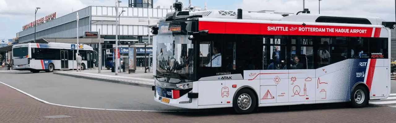 Rotterdamse ov-bus gaat vanaf 1 augustus autonoom rijden op openbare ...