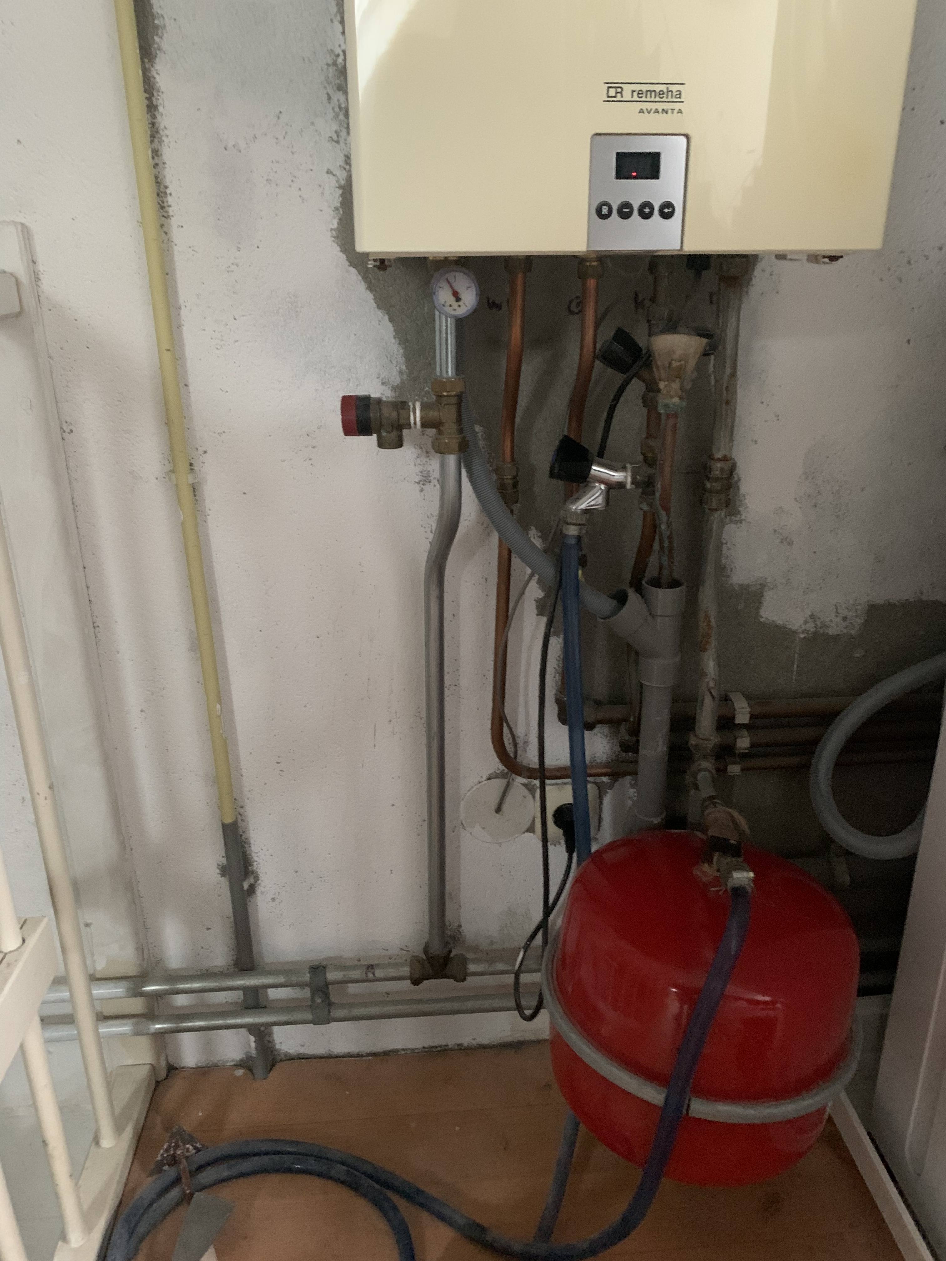 Elke nacht lawaai cv/verwarming - Duurzame energie en installaties - GoT