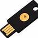 YubiKey 5Ci-sleutel bevat zowel usb-c- als Lightning-connector - Tweakers