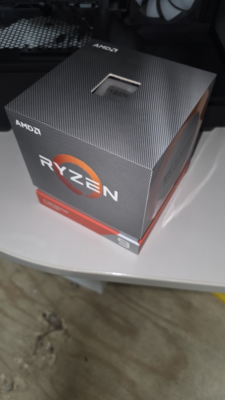 AMD Ryzen 9 3900X Boxed aangeboden - Vraag & Aanbod - Tweakers