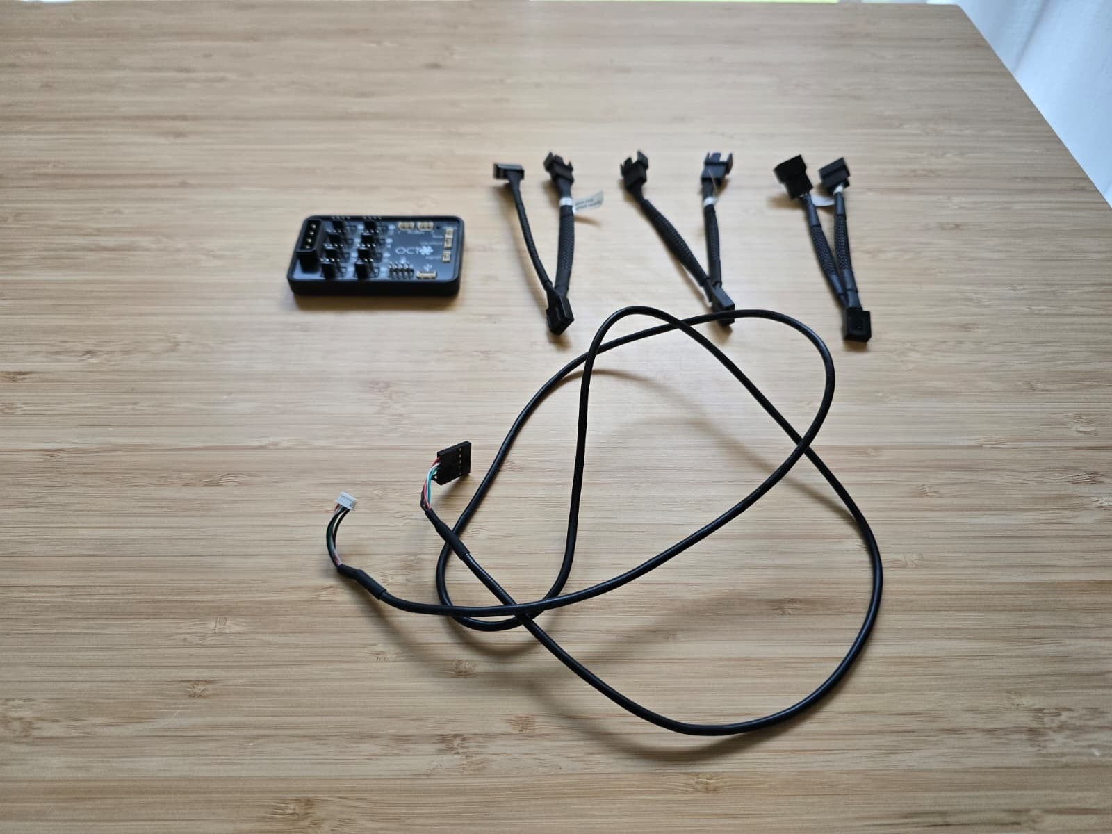 Aqua Computer OCTO fan controller for PWM fans aangeboden - Vraag ...