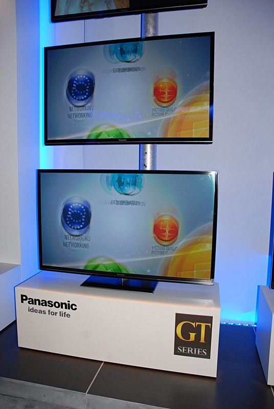 Viera VT50 met Neo Plasma Black 2500 - Hands-on - Tweakers