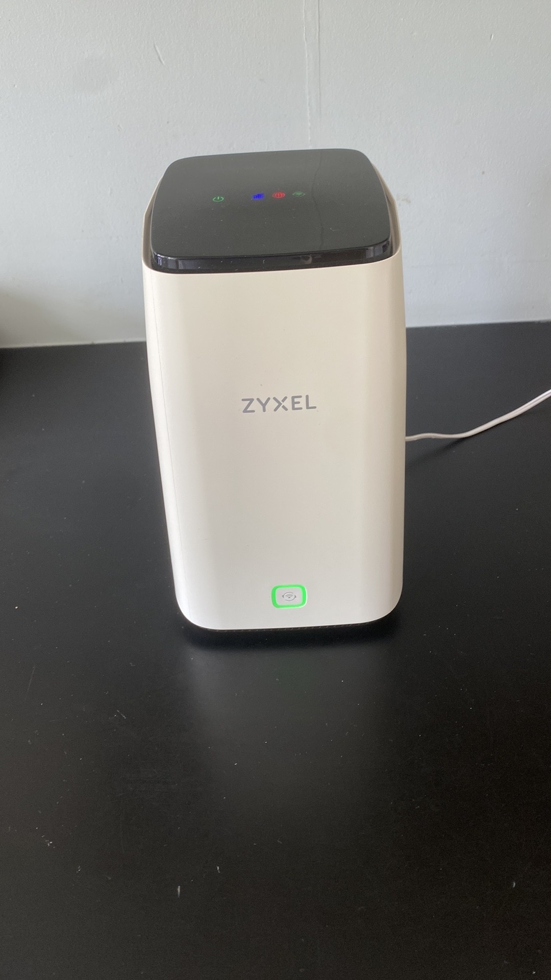 ZyXEL Nebula 5G NR Indoor Router (FWA510-EU0102F) aangeboden - Vraag ...