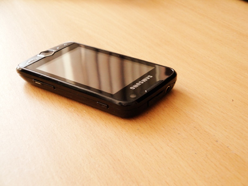 Samsung S8000 Jet Zwart - M.E.Amrani - Product reviews - Tweakers