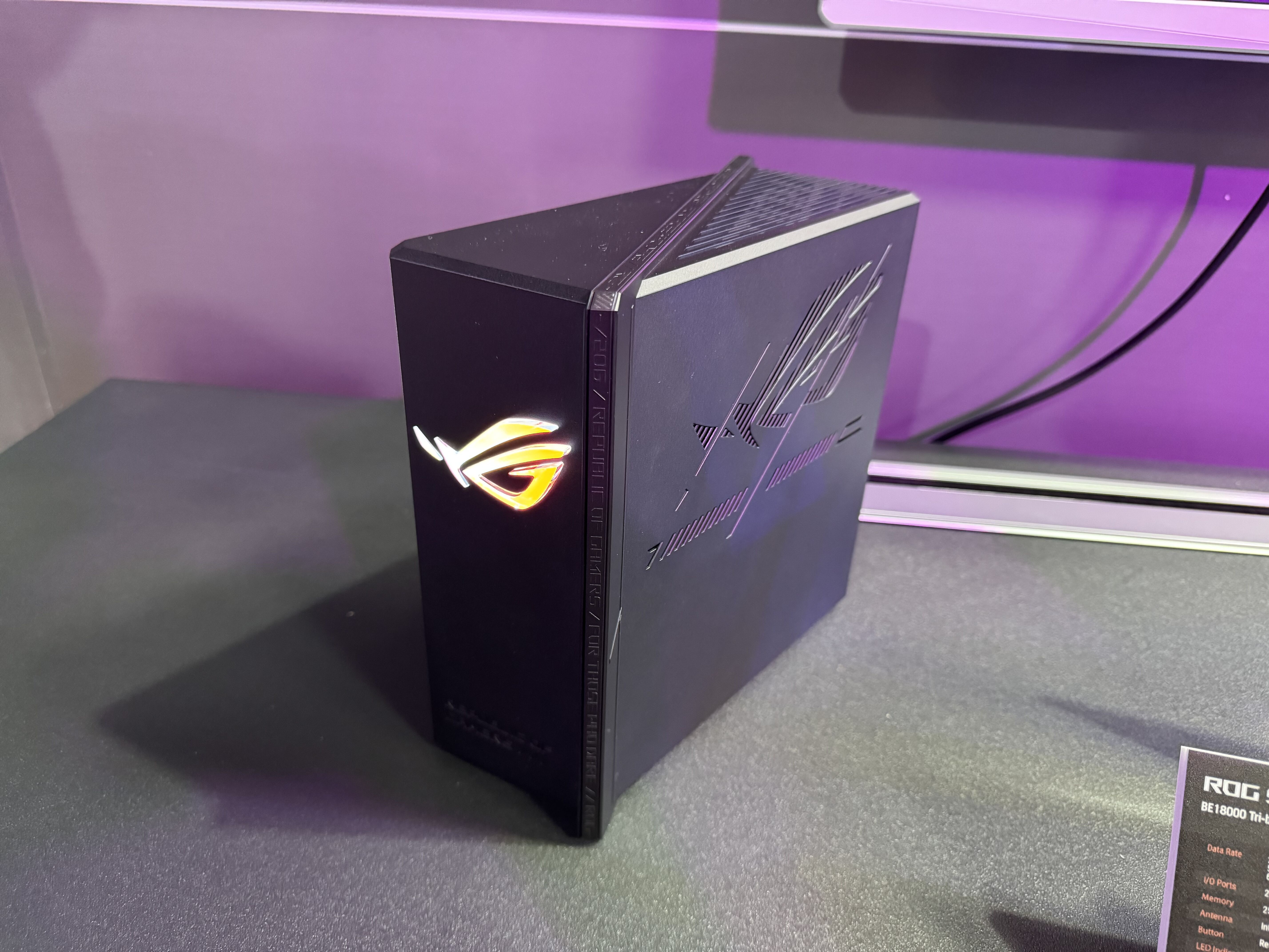ASUS toont ROG Strix GS-gamingrouter met acht 2,5Gbit-ethernetpoorten ...