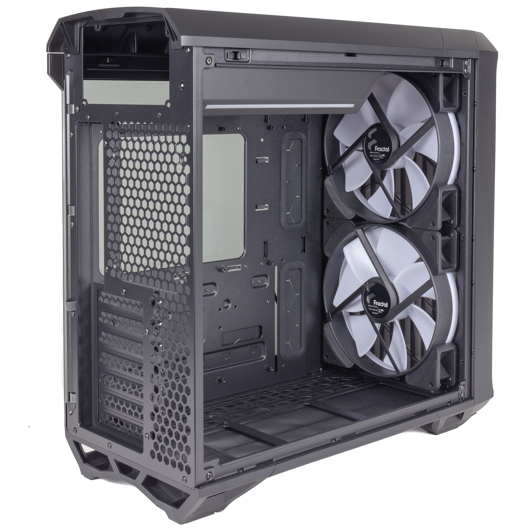 Fractal Design Torrent Compact en Nano getest met nieuwe tes - Tweakers