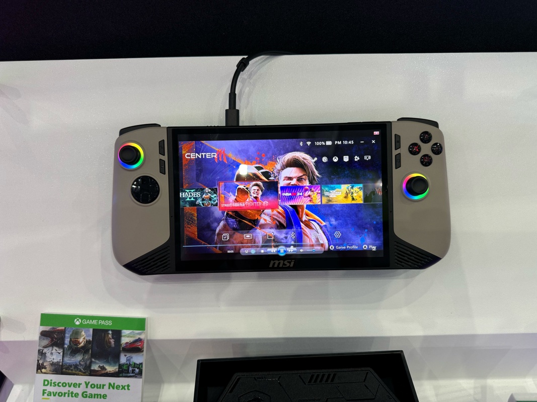MSI introduceert Claw 8 AI Plus-gaminghandheld met Intel Lunar Lake ...