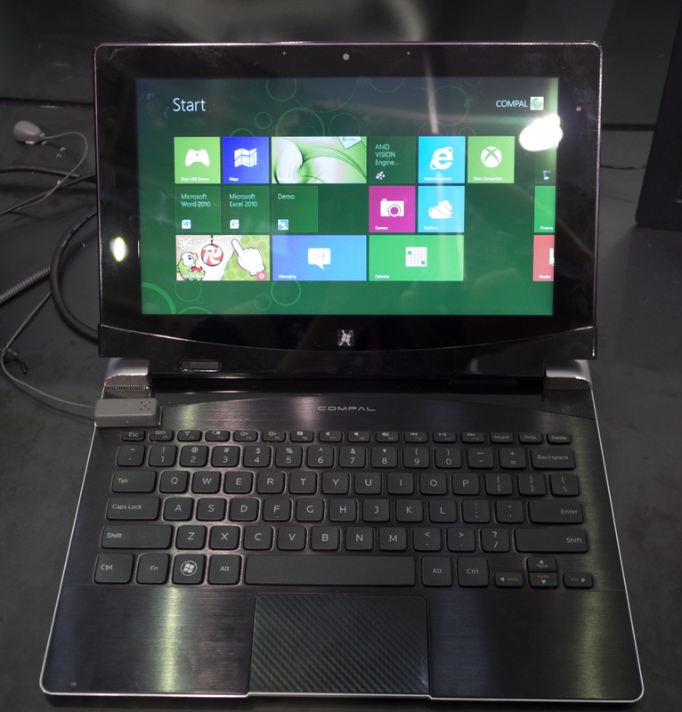 AMD toont prototype Windows 8-tablet met Trinity-apu - Tweakers