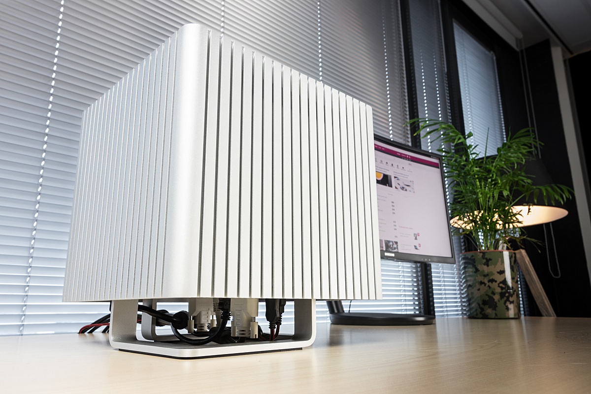 Streacom DB4 Review - Tweakers