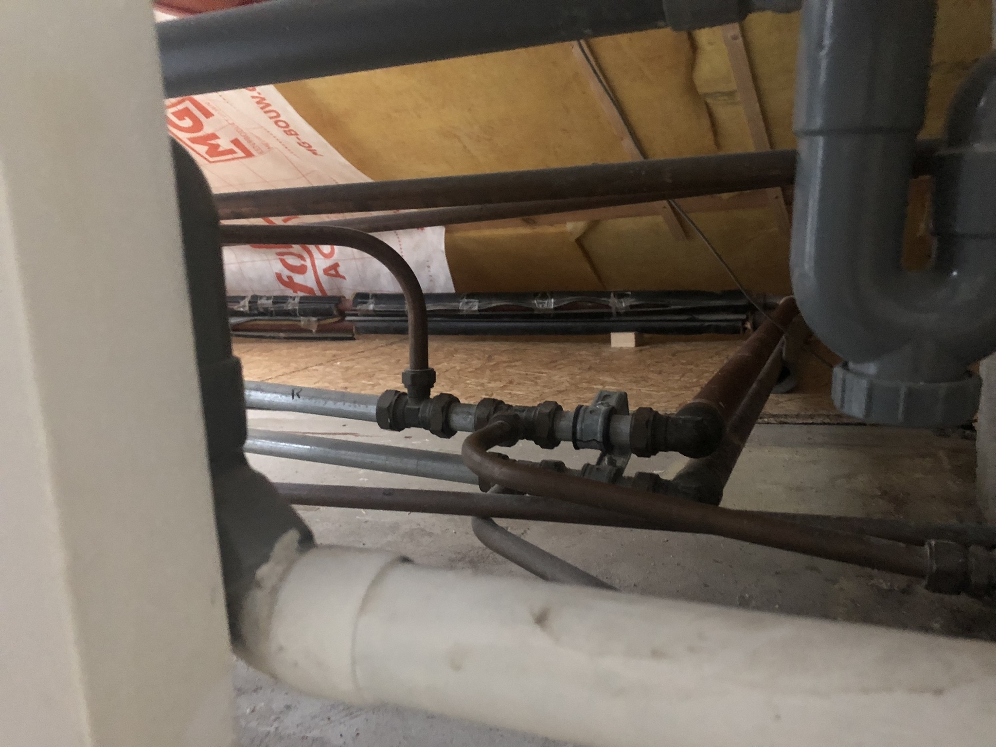 Dikwandige cv leidingen aansluiten op nieuwe leidingen - Bouwen en ...