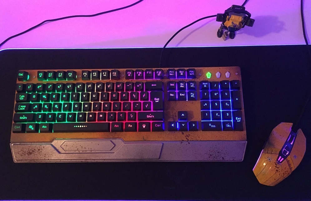 Casemodder maakt pc-behuizing die is geïnspireerd op Destiny 2-rocket ...