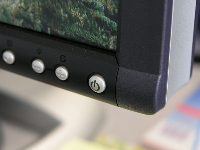 Dell UltraSharp 2405FPW Zwart - Daniel - Product reviews - Tweakers