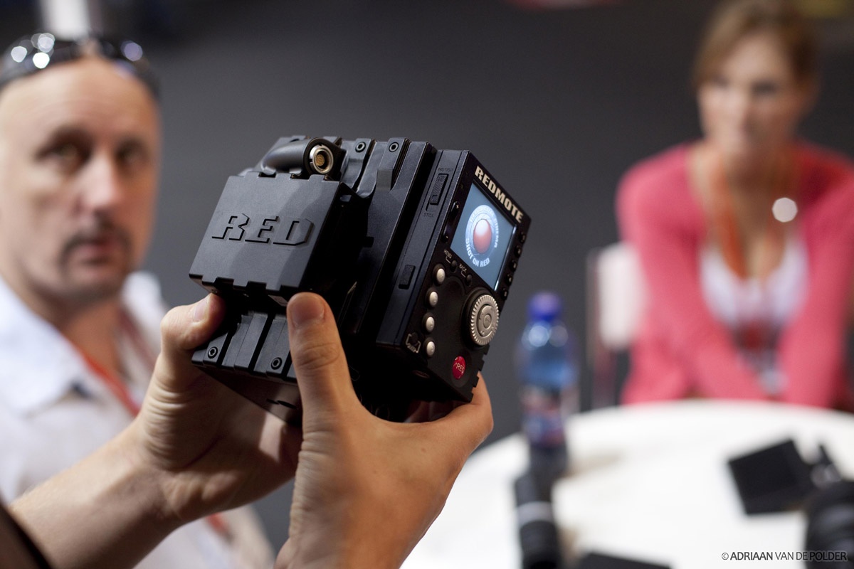 Foto's van prototype RED Epic X-videocamera verschenen - Tweakers