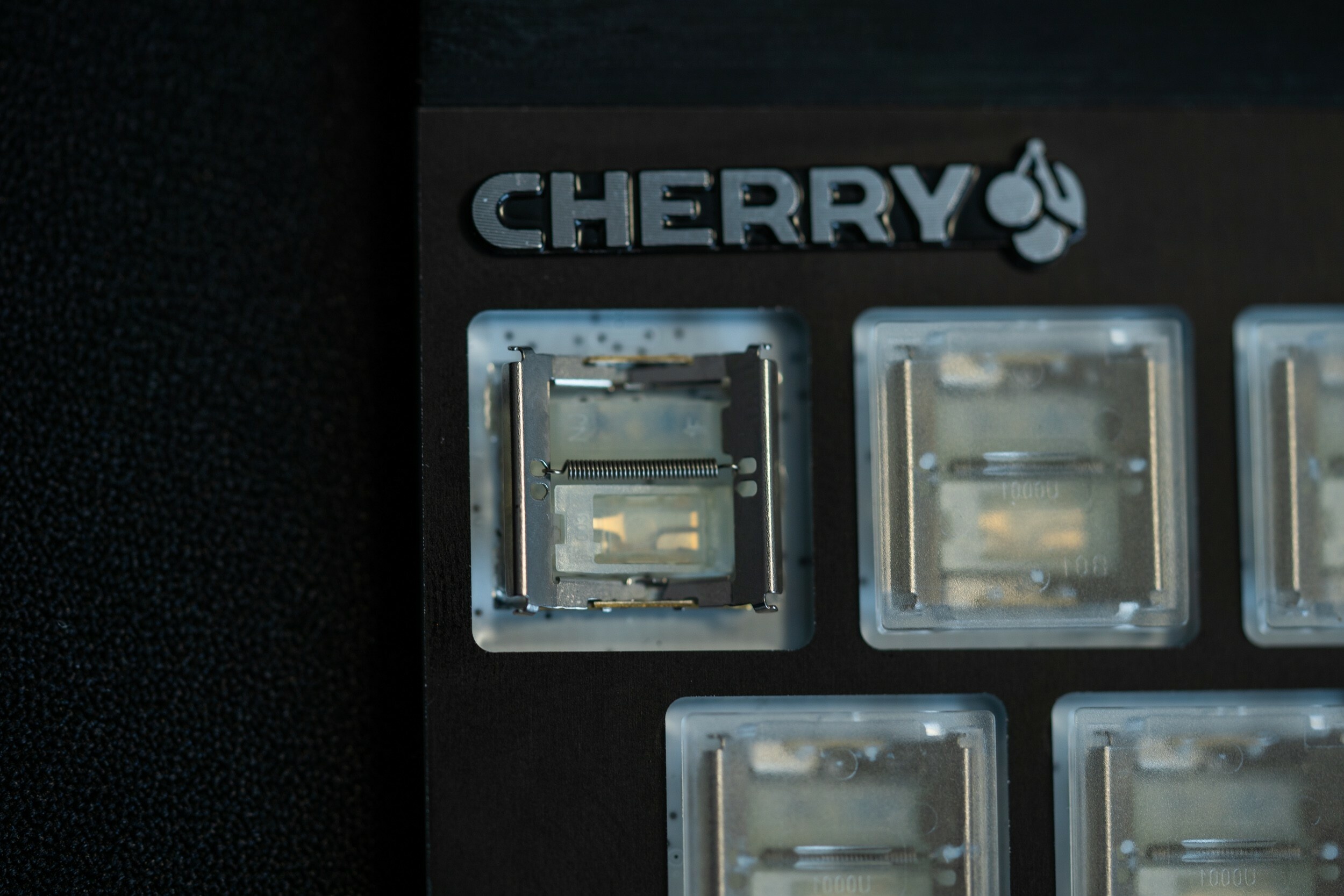 Cherry introduceert MX Ultra Low Profile-switches met hoogte van 3,5 ...