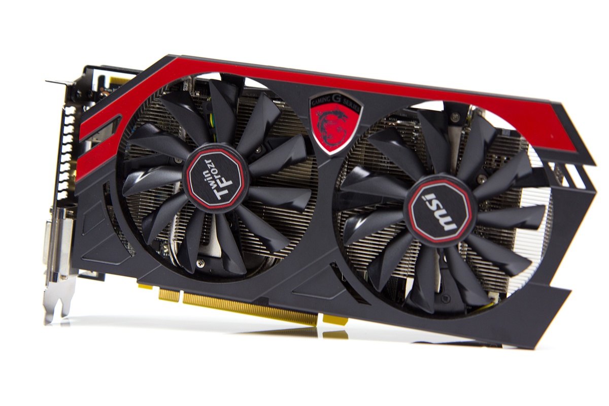 AMD brengt videokaart Radeon R9 270 uit - update - Tweakers