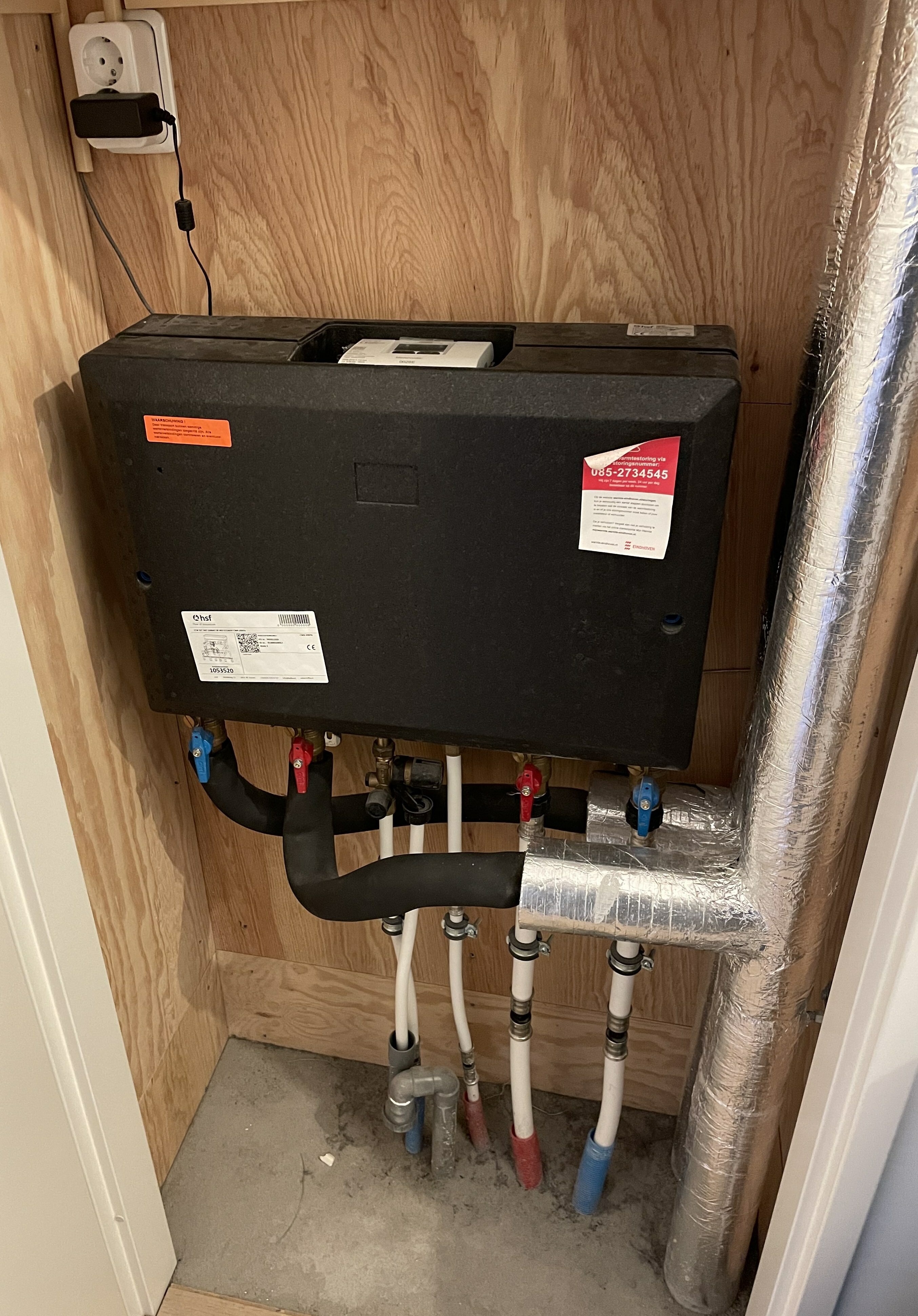 Vloerverwarming + warmtenet (stadwarmte) werkt niet - Duurzame energie en installaties - GoT