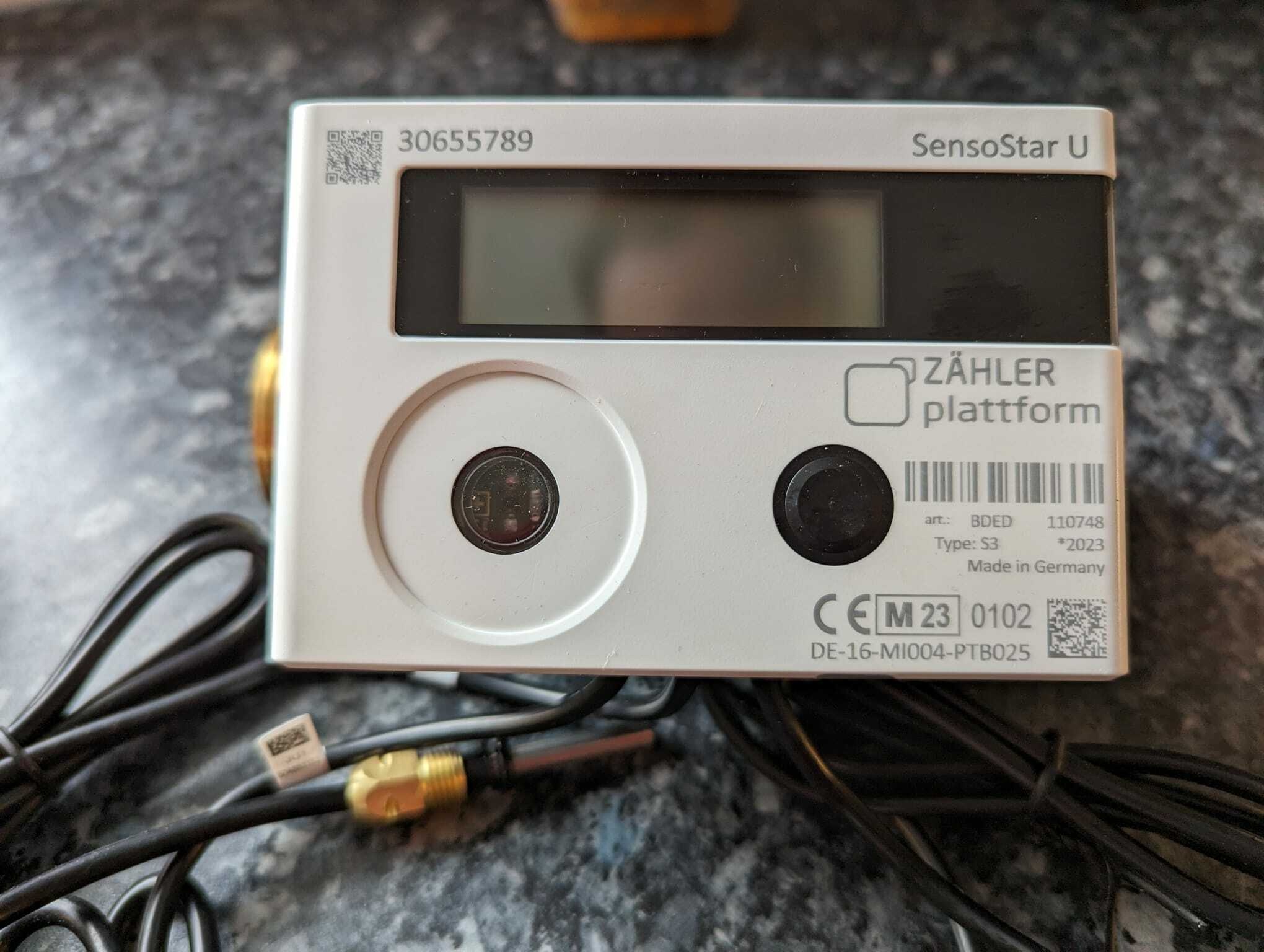 Warmtemeter Sensostar U met ESP uitlezen + API/MQTT - Duurzame energie ...