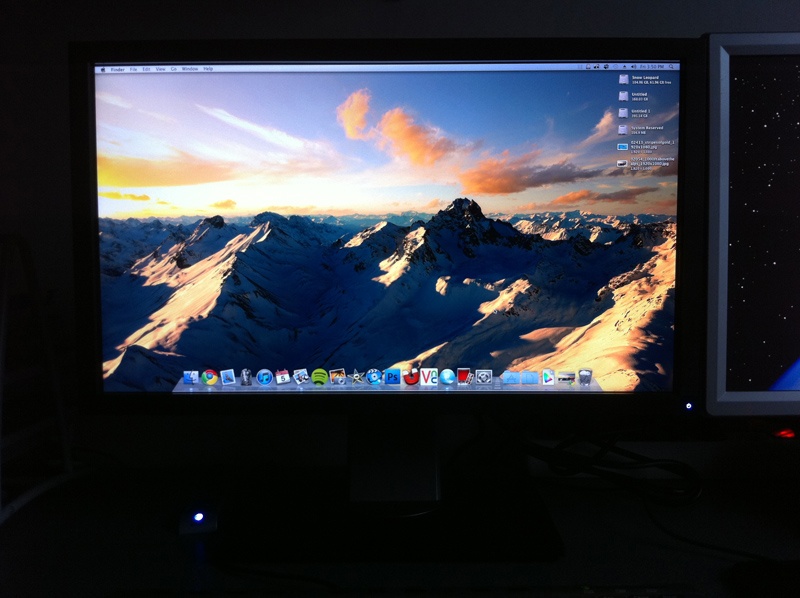 Dell UltraSharp U2211H Zwart - Dannydekr - Product reviews - Tweakers