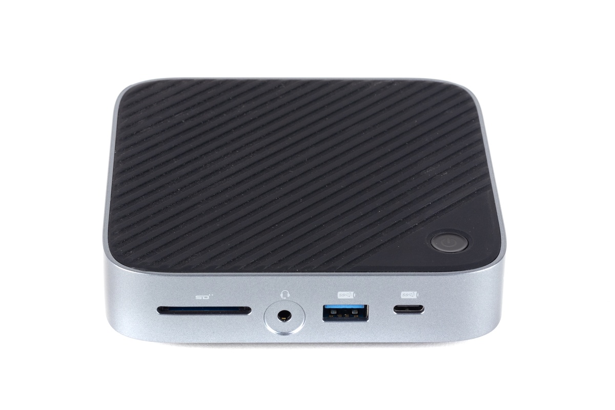 20 USB-C-dockingstations Round-up - Tweakers