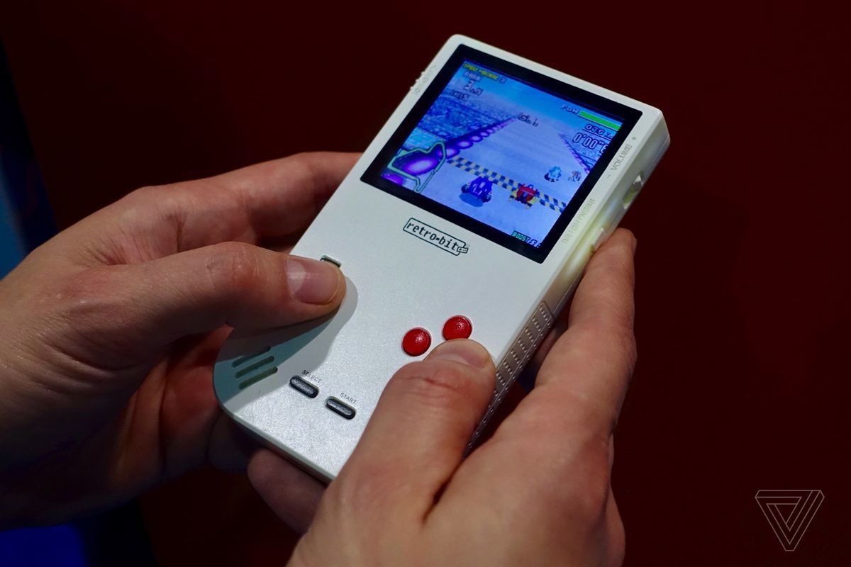Retro-bit brengt retroversie van Game Boy uit - Gaming - Nieuws - Tweakers