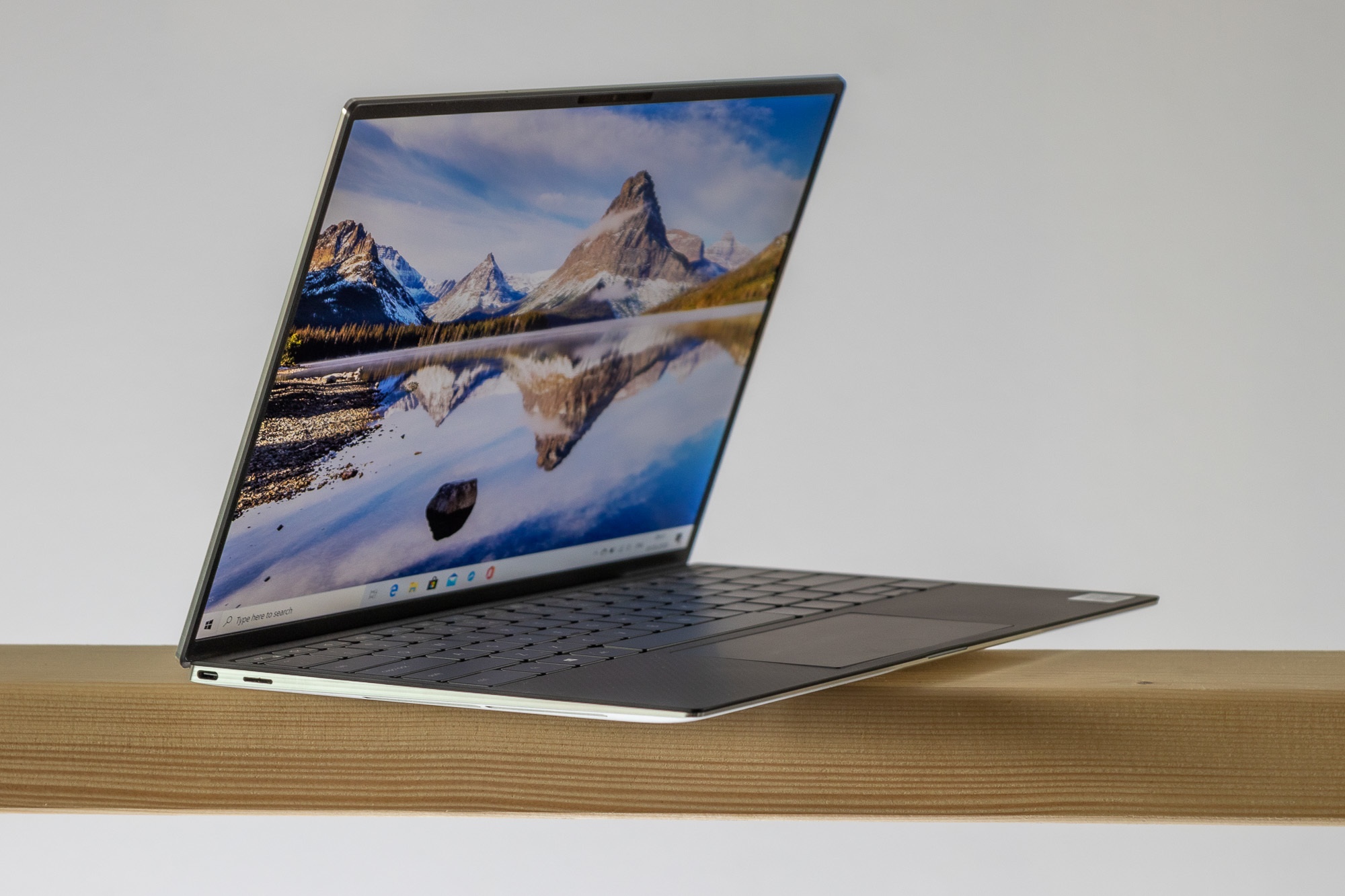 Dell XPS 13 9300 Review - Tweakers