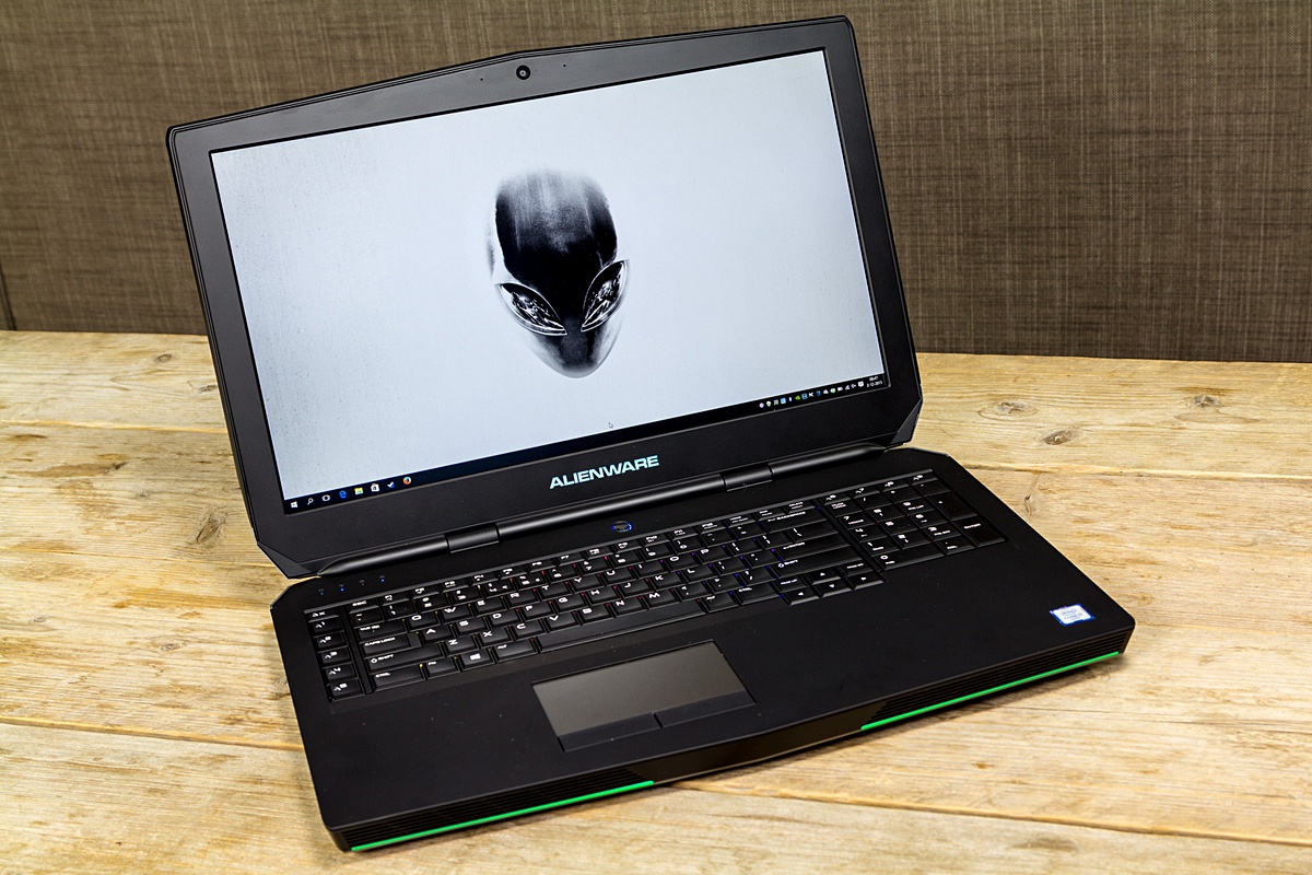 Alienware 17 Review - Tweakers