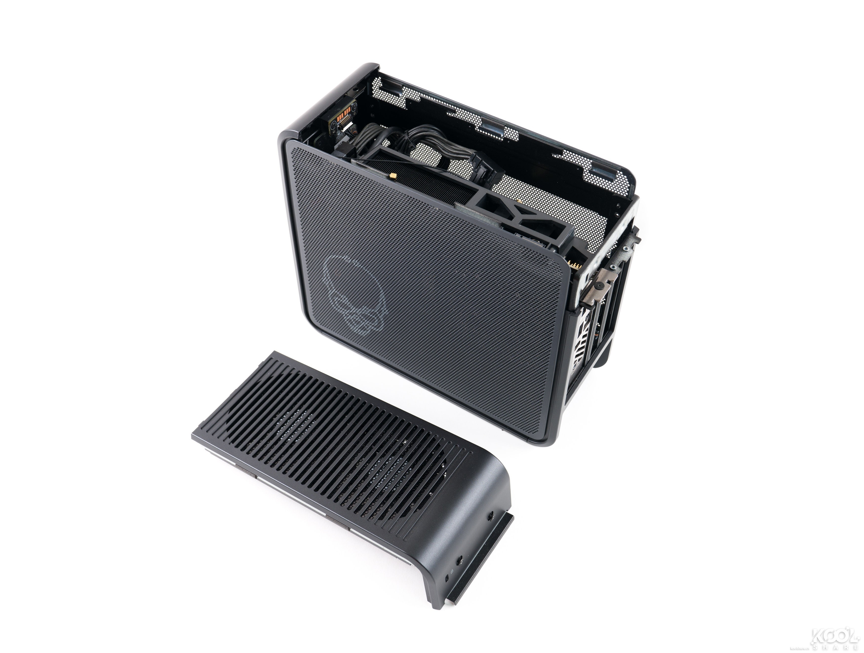 Intel NUC 9 Extreme bevat 'pc op een pci-e-kaart' - Computer - Nieuws ...