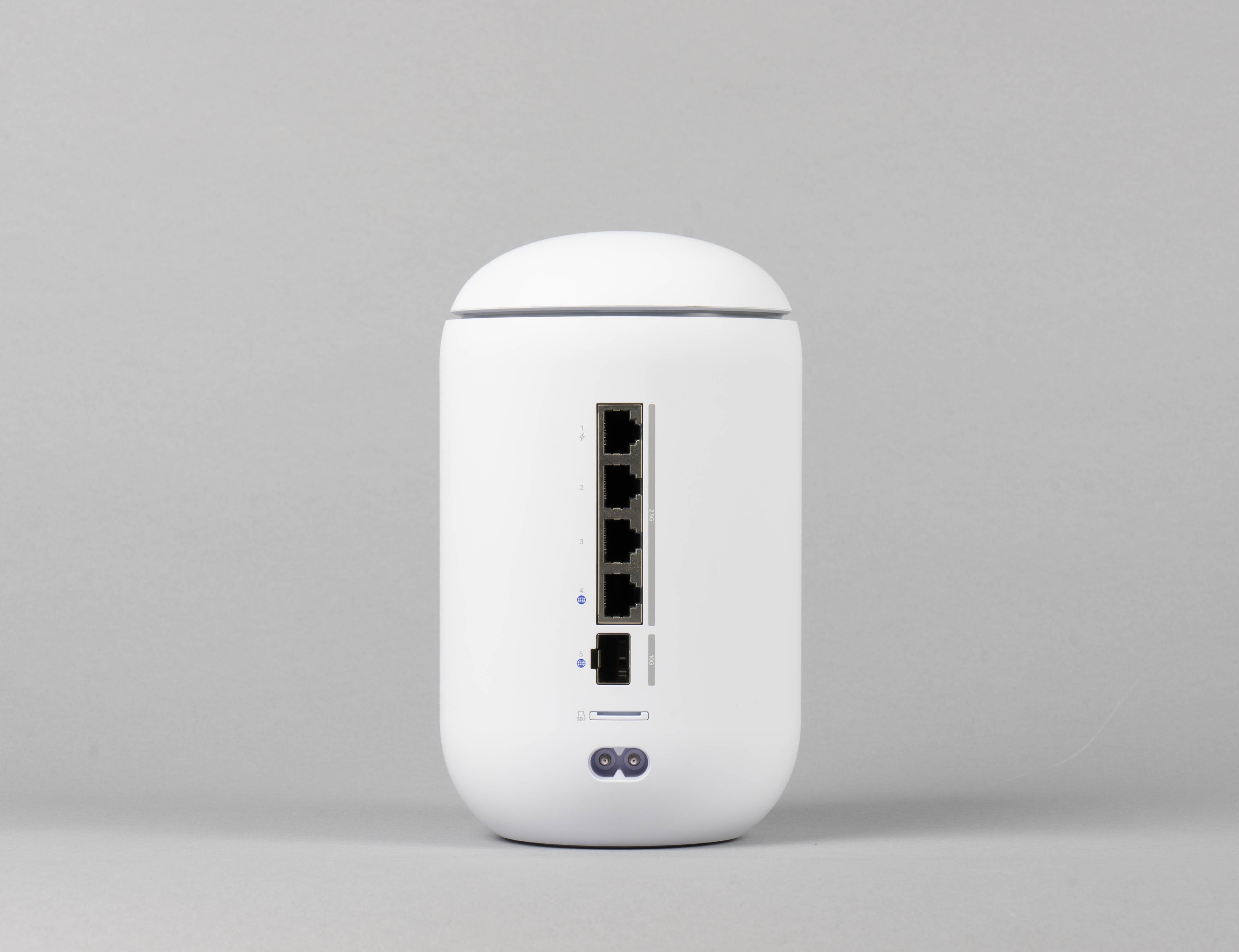 UniFi Dream Router 7 Review - Tweakers