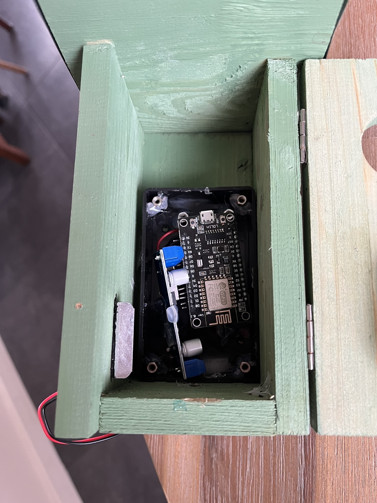 Voeden van een ESP Module in een GeoCache - Modding, mechanica en ...