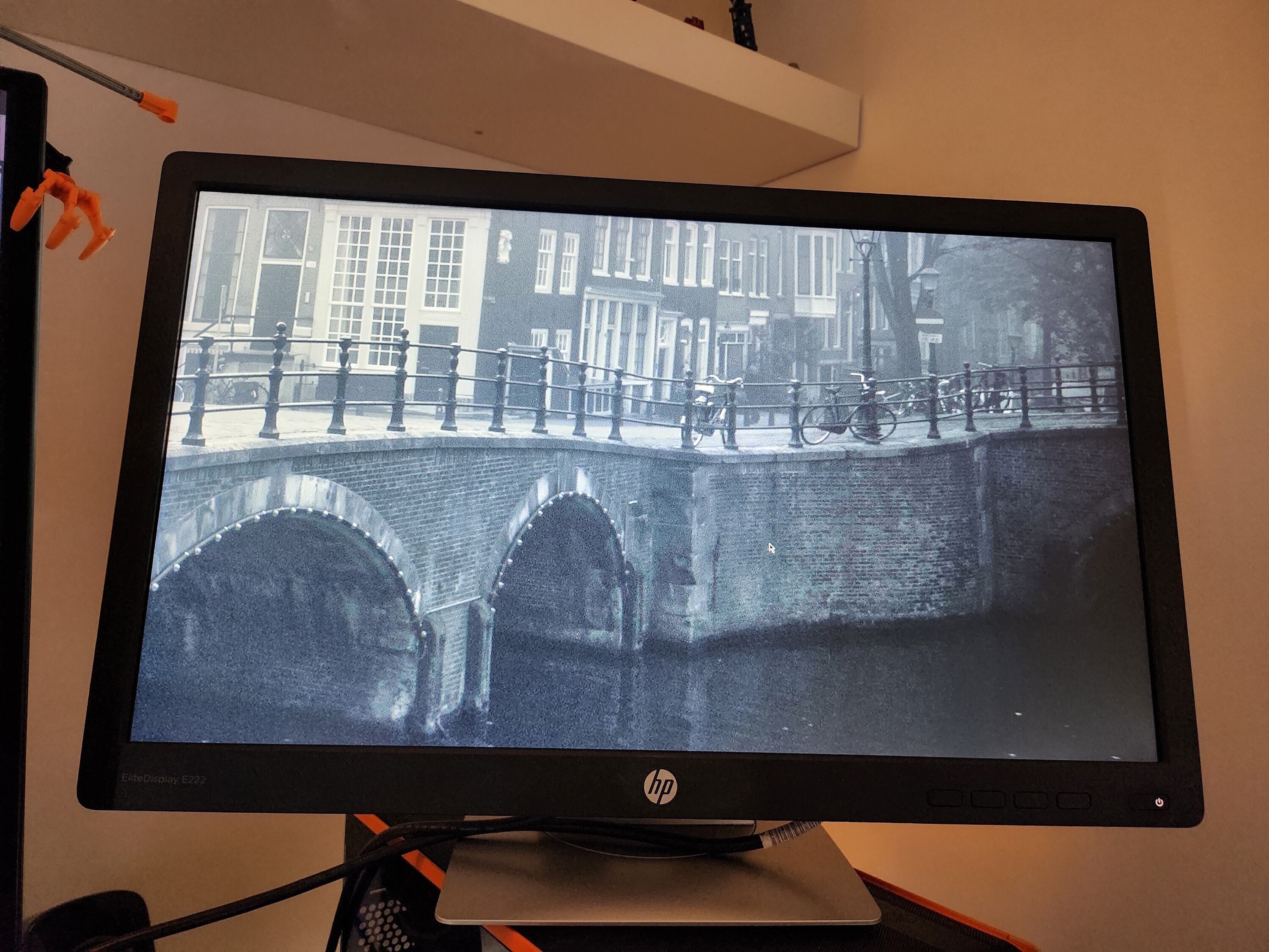 Beeldscherm HP Elitedisplay E222 IPS FHD monitor aangeboden - Vraag ...