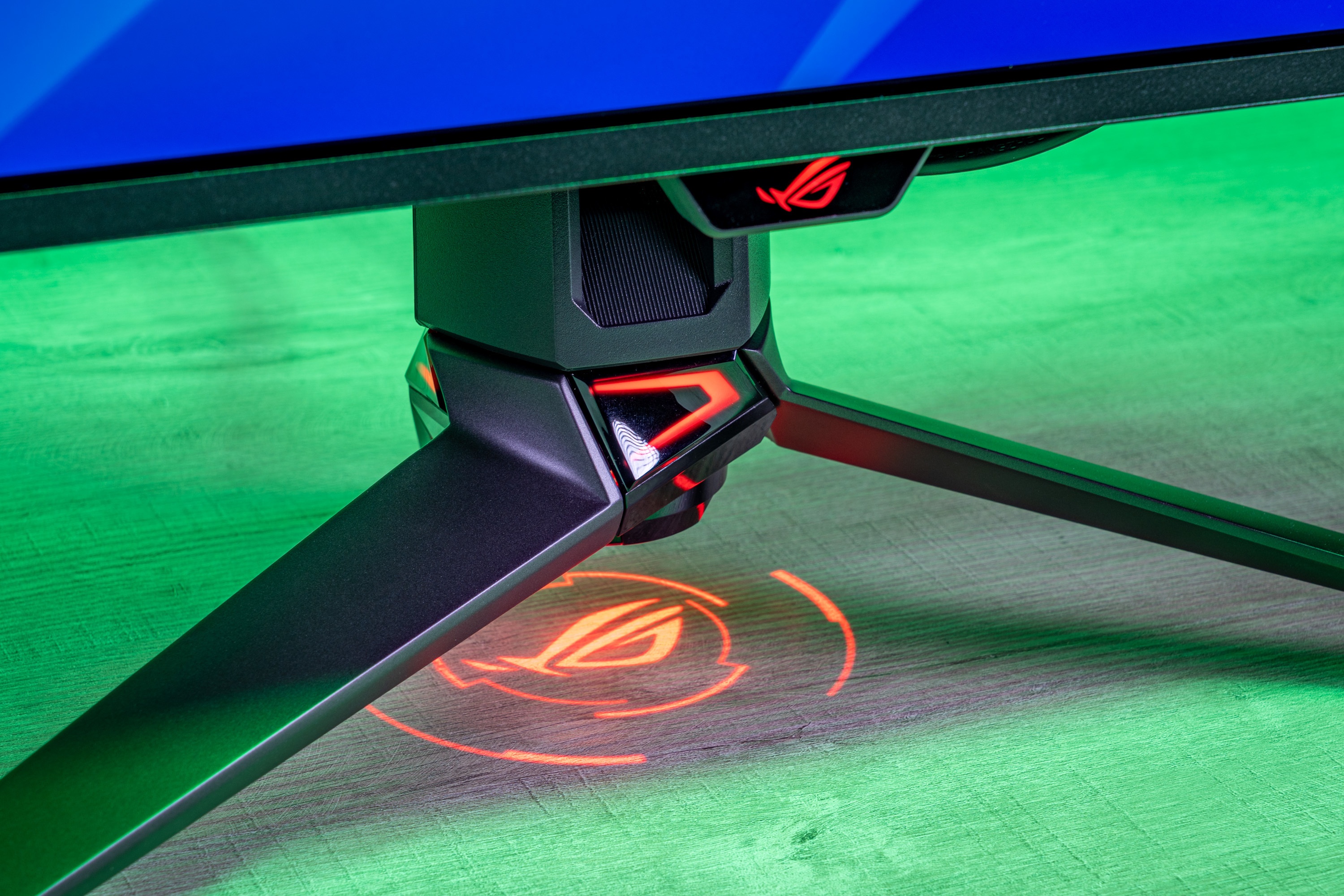 ASUS ROG Swift PG27UCDM en ROG Strix XG27UCDMG Review - Tweakers