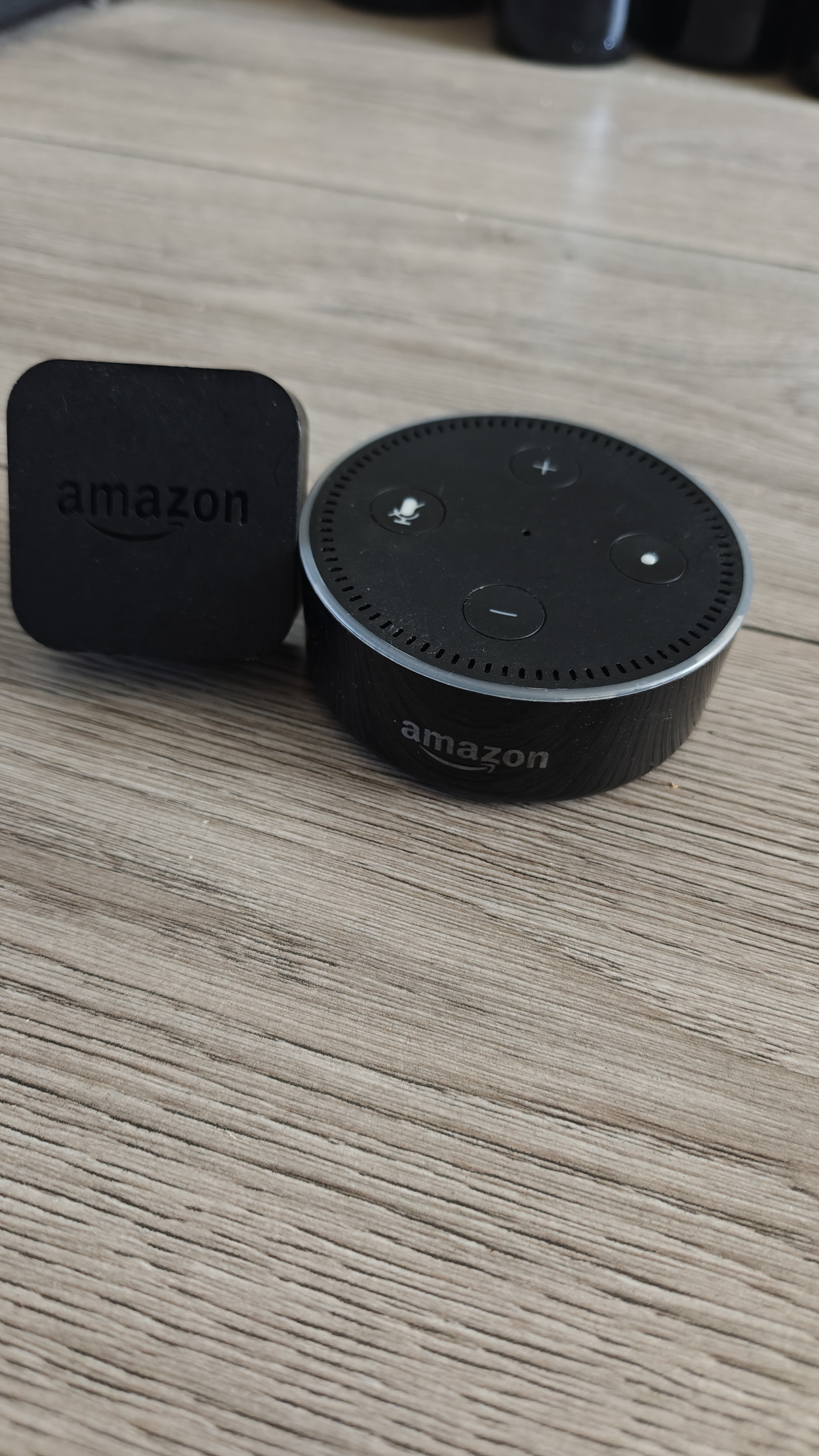 Amazon Echo Dot (2e generatie) Zwart aangeboden - Vraag & Aanbod - Tweakers