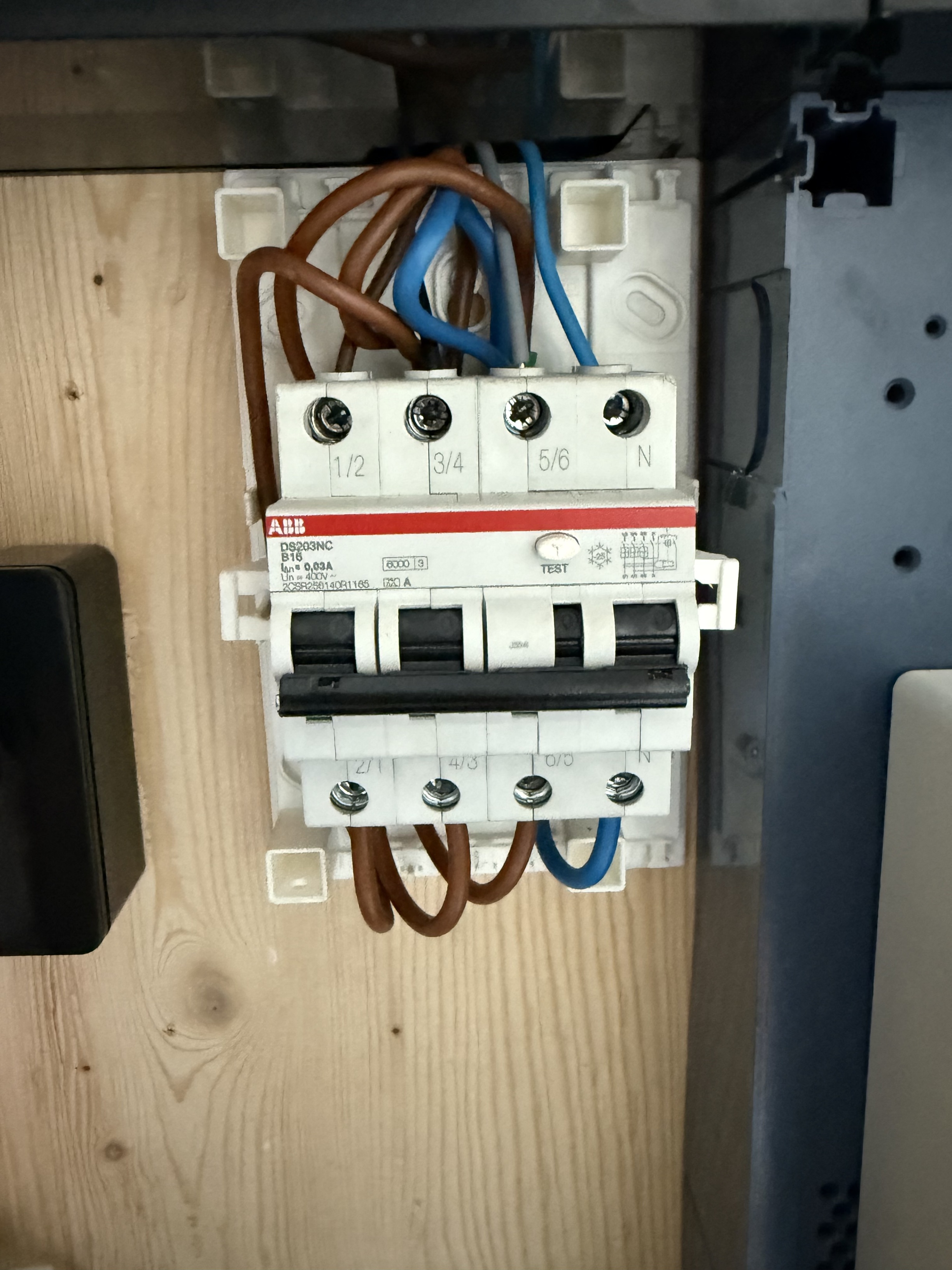 [Peblar EV Charger] Ervaringen en discussie - Mobiliteit - GoT