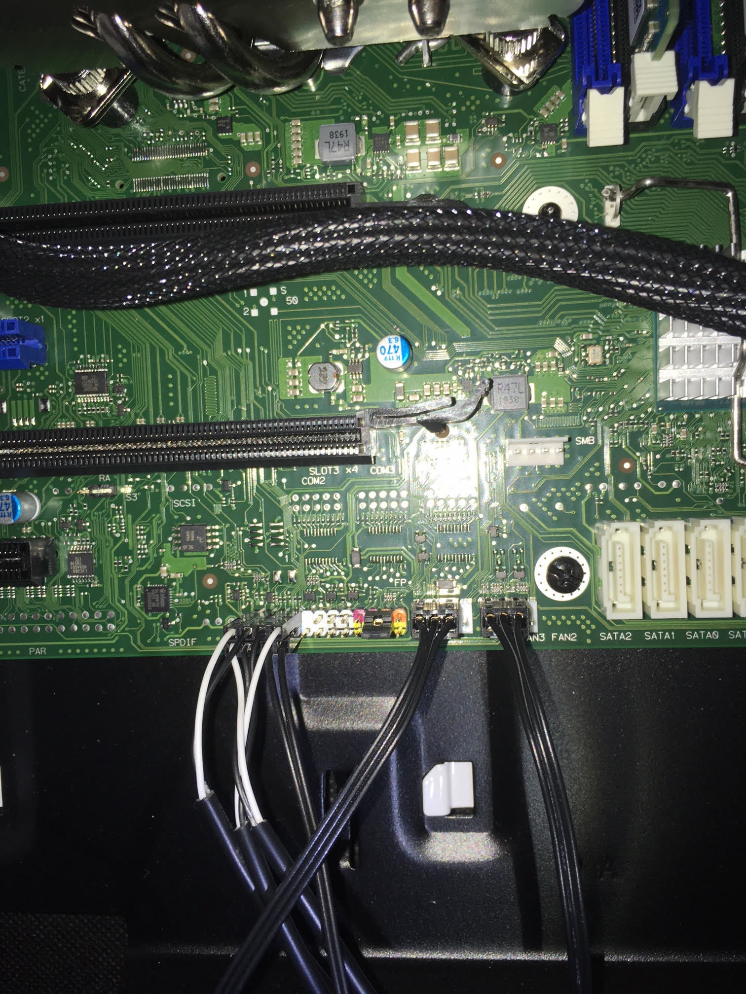 Fujitsu D3644-B boot niet, mogelijk een jumper? - Complete systemen en ...