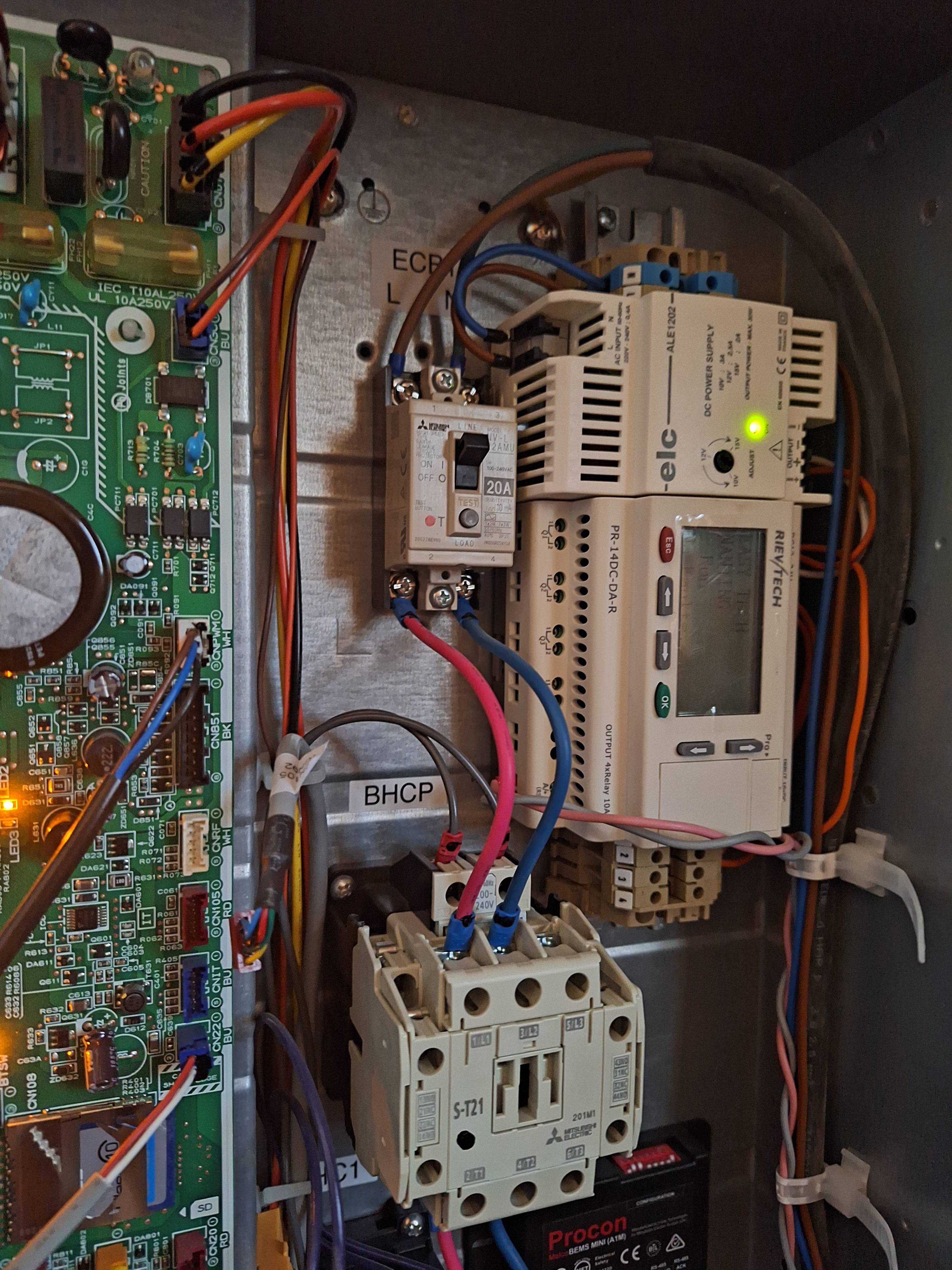 Warmtepomp koelt / verwarmd niet. Storing met thermostaat? - Duurzame ...