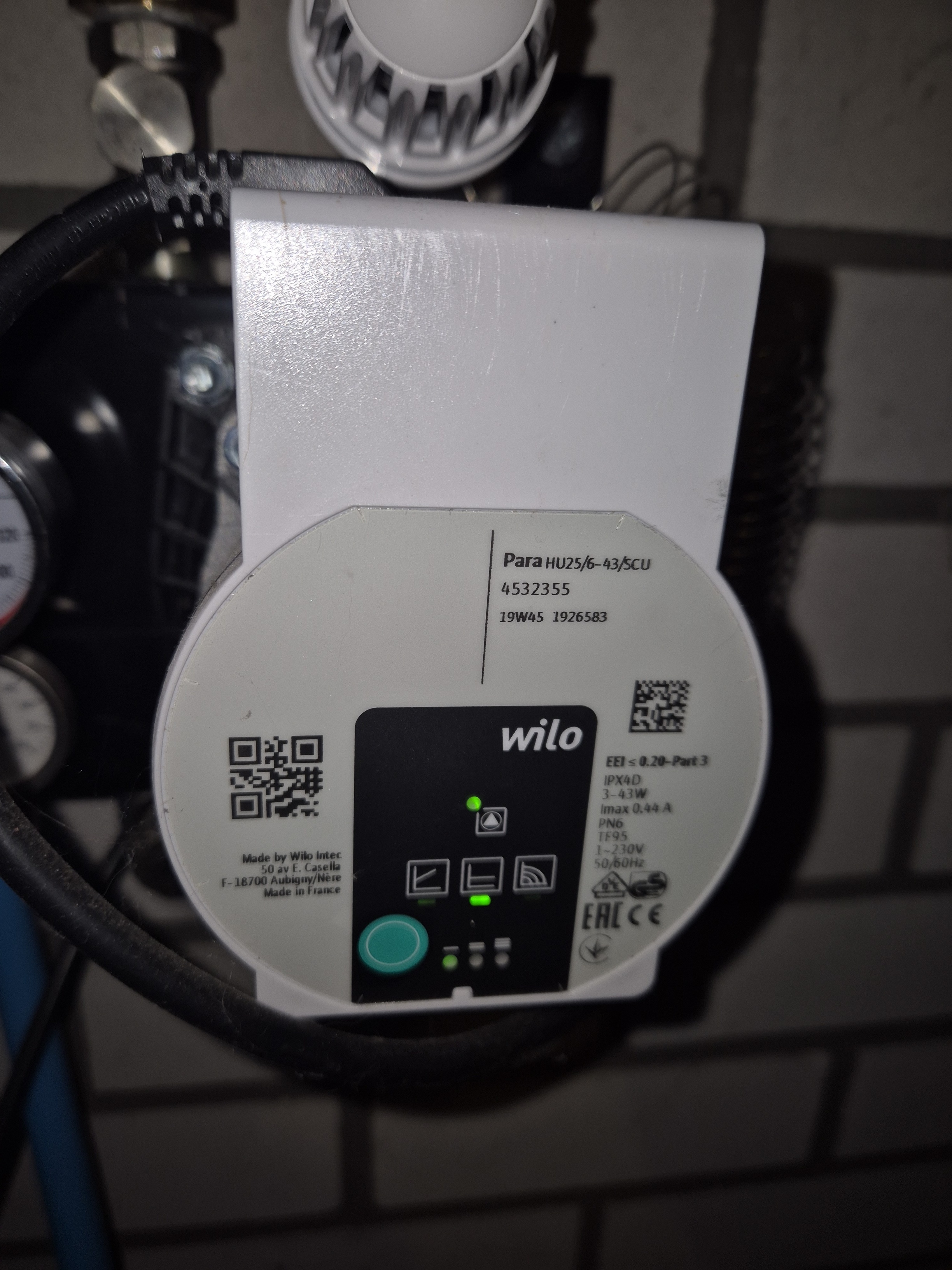 Aanvoertemperatuur vloerpomp verdeler blijft (te) laag - Bouwen en ...