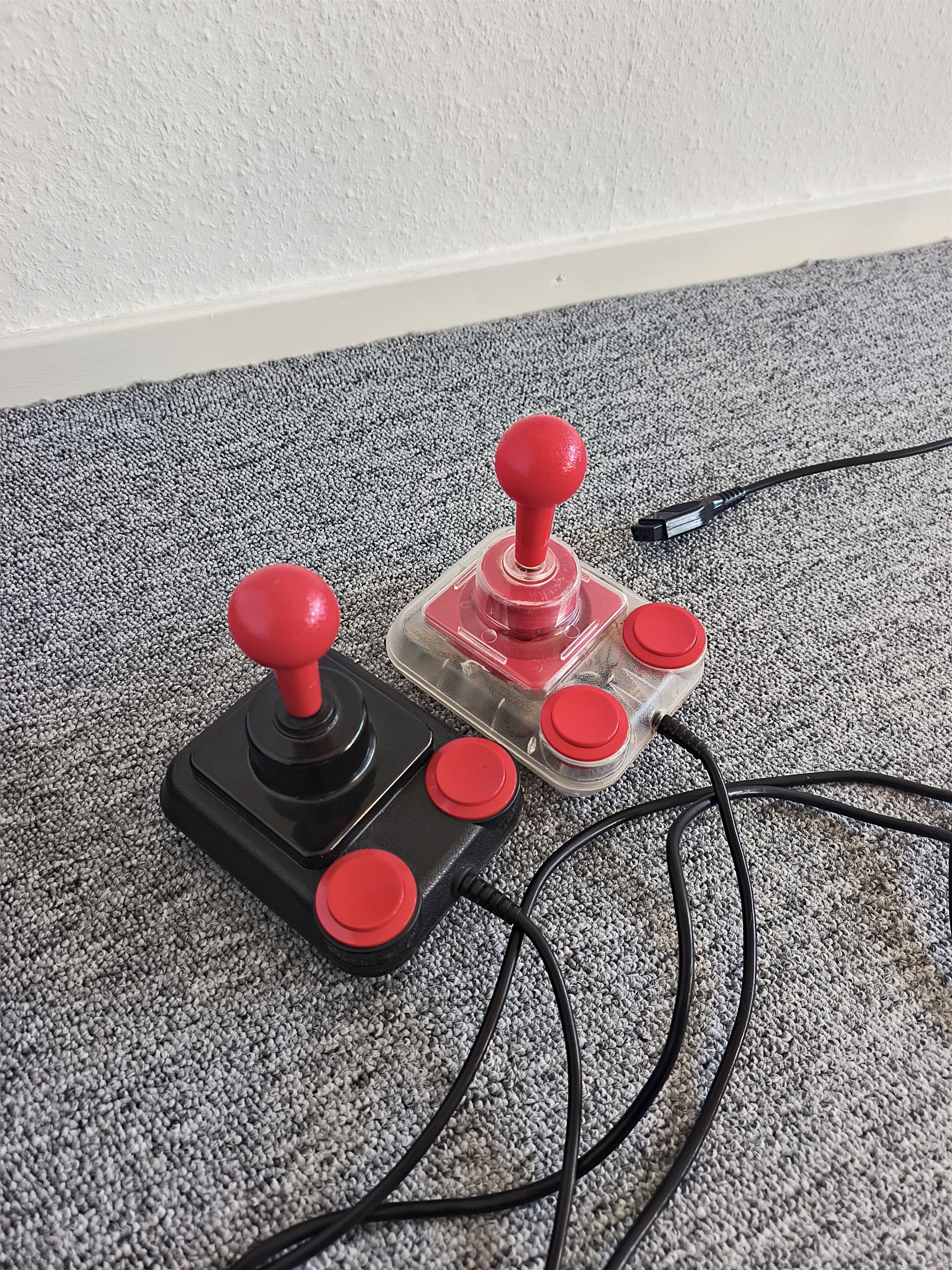 Competition Pro Joystick (Commodore 64 / Amiga etc) aangeboden - Vraag ...