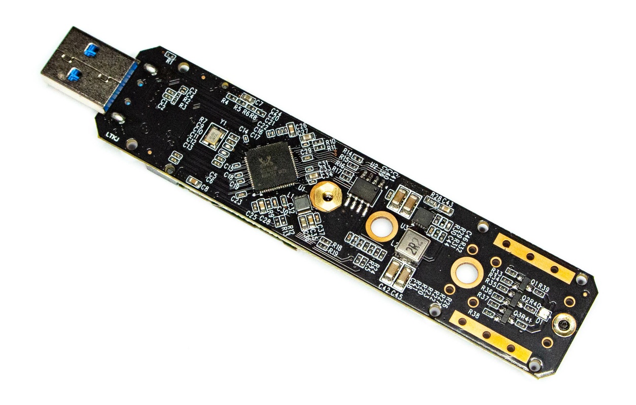 Waar moet je op letten bij een M.2-naar-USB-adapter? - Tweakers