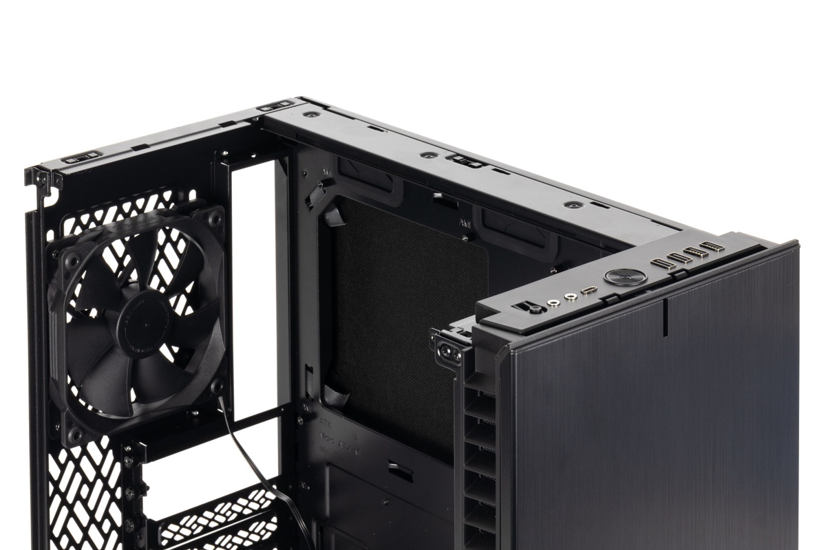 Fractal Design Define 7 Compact Review - Tweakers