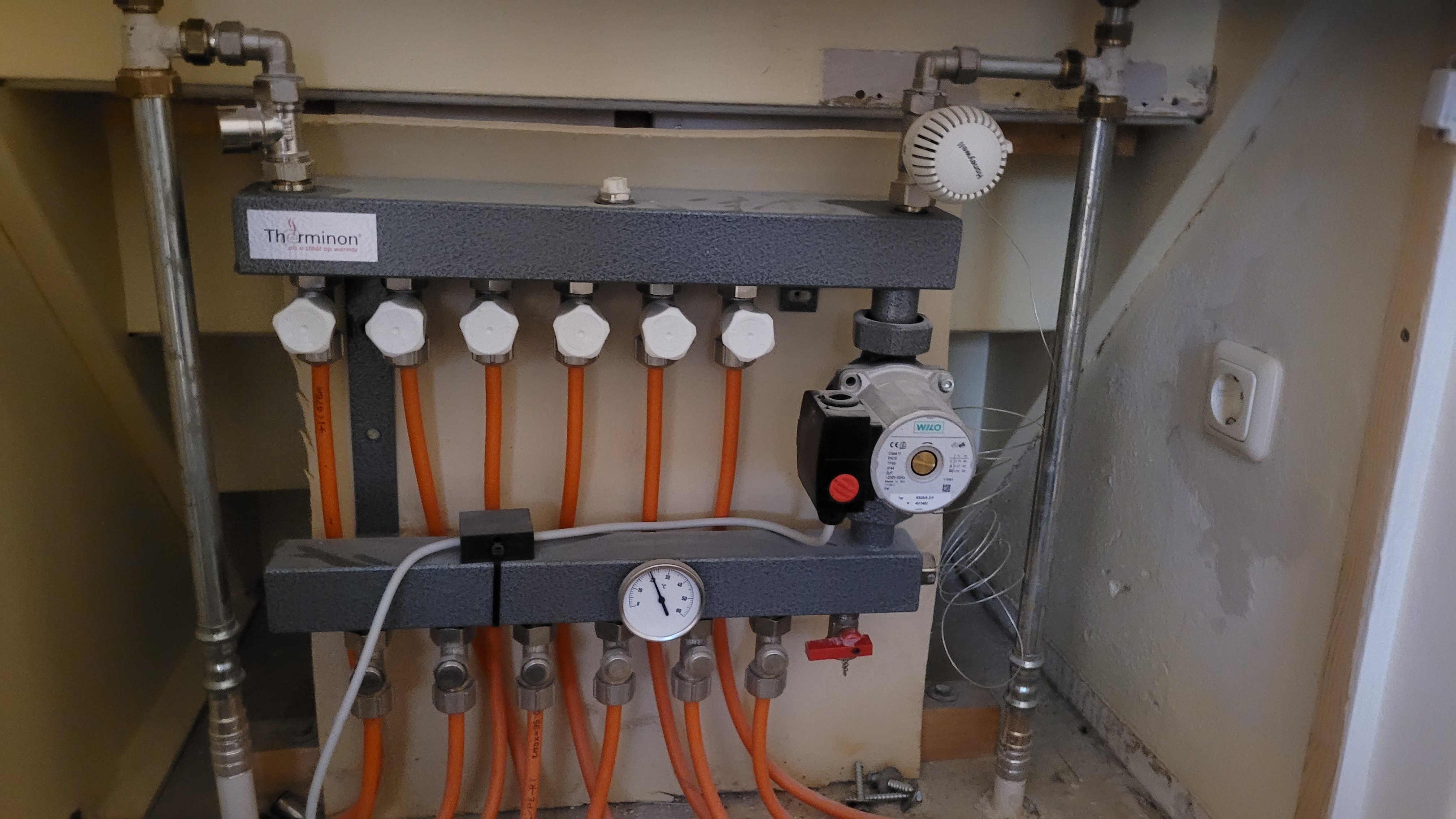 Vloerverwarming verdeler. - Bouwen en klussen - GoT