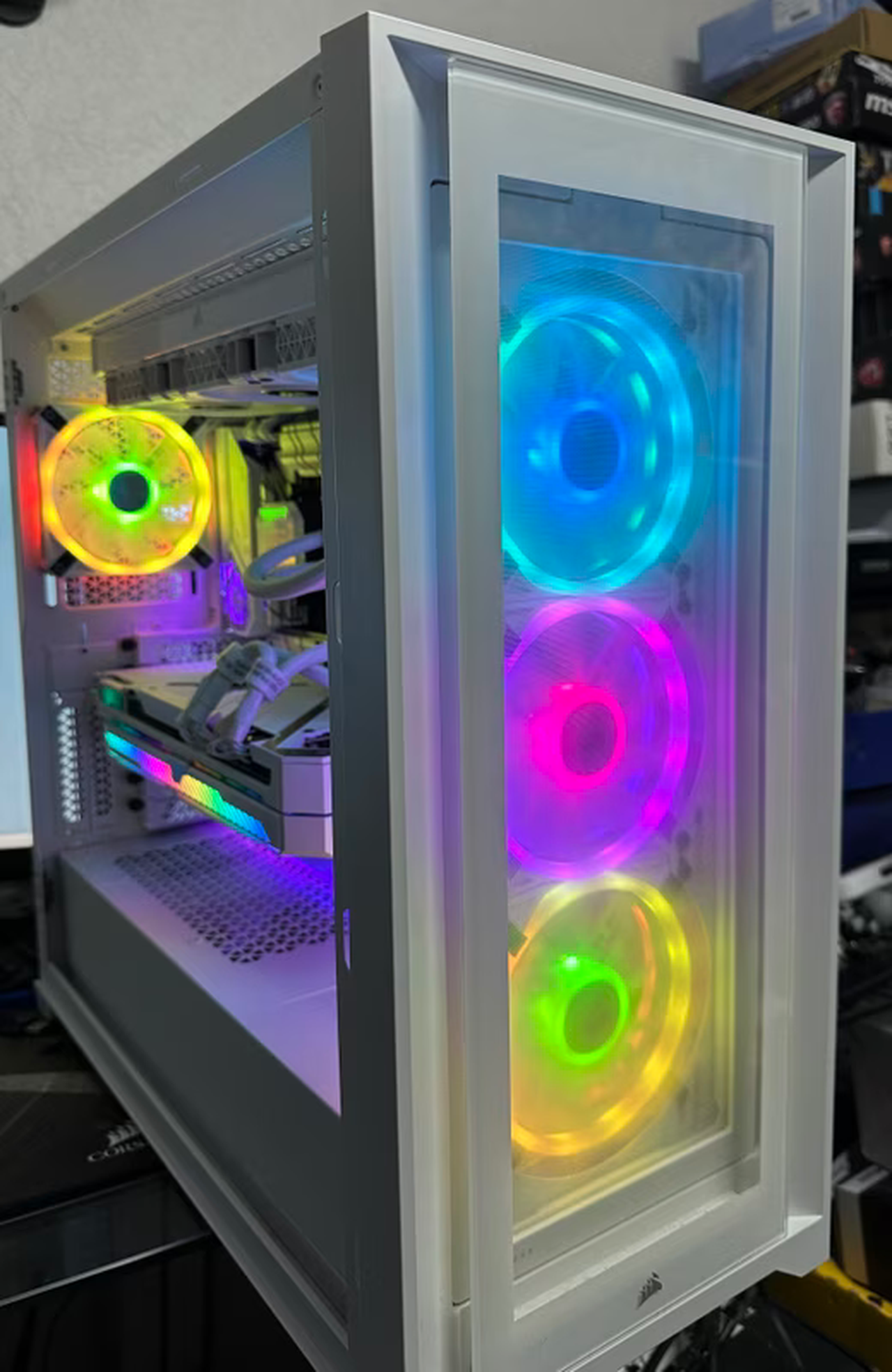 Witte high end Game pc i9-13900k / RTX3090 aangeboden - Vraag & Aanbod ...