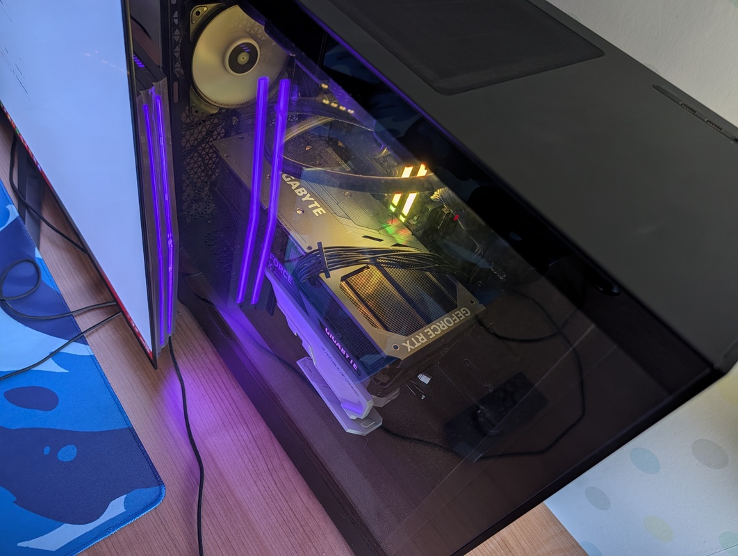 Custom Gaming pc RTX4090 + LG 48inch 4K Oled gaming monitor aangeboden ...
