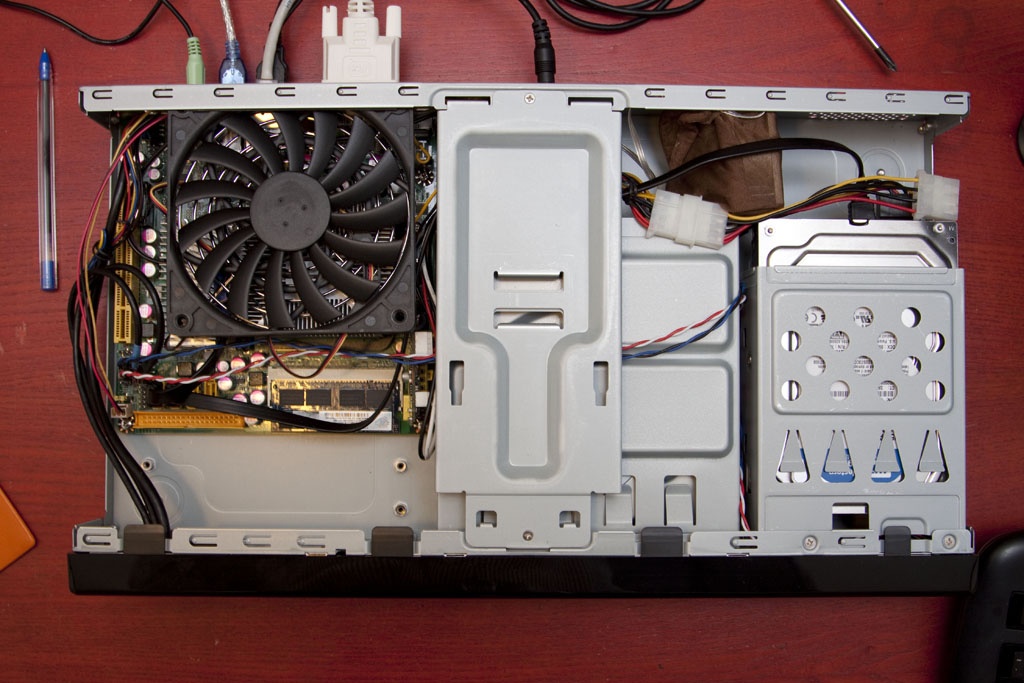 Gigabyte MIB T5140 - mvh - Product reviews - Tweakers